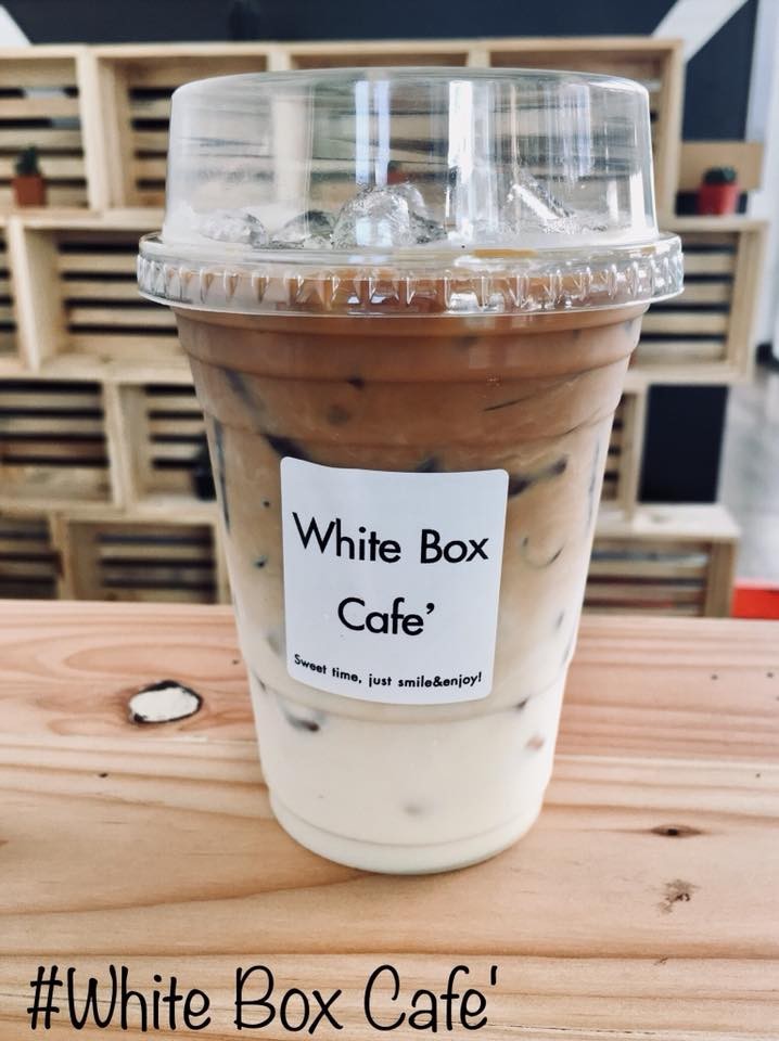 ร้าน White Box Cafe' | รีวิวร้านอาหาร