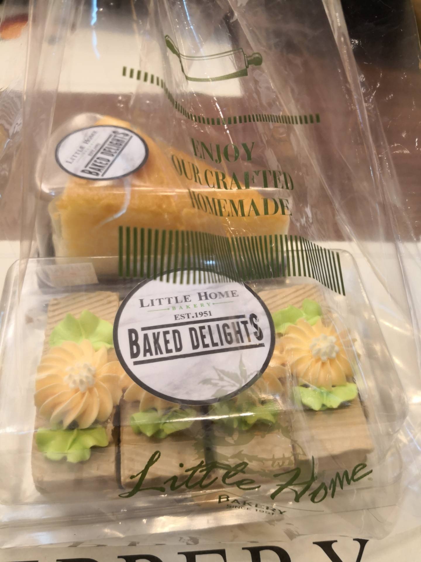 รีวิว Little Home Bakery เดอะมอลล์งามวงศ์วาน - เค้กเจ้าแรกของเมืองไทย ...