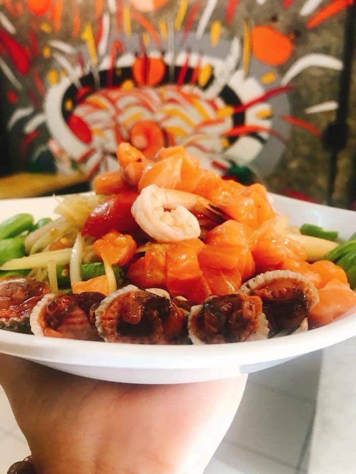 แหลกไม่แหลก By ปากหมาหน้าหนวด จุฬาซอย 6 Chula Soi 6 - สั่งอาหารเดลิเวอ ...