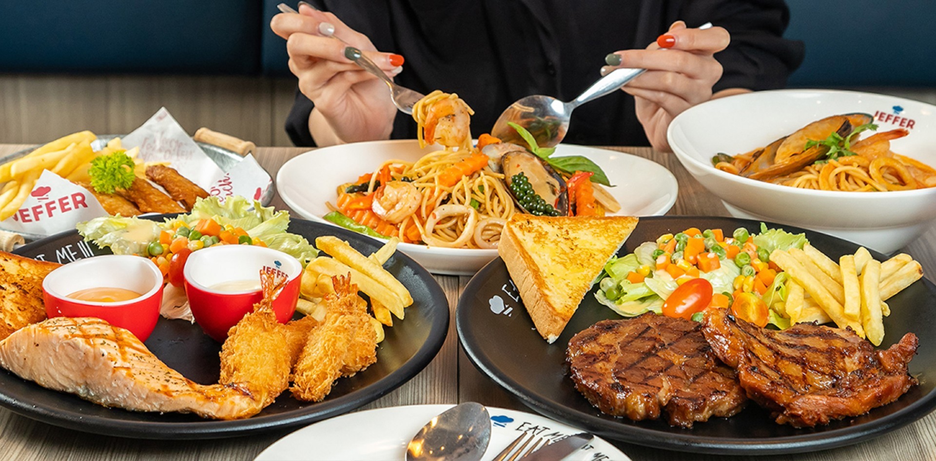 “JEFFER STEAK” ร้านสเต๊กราคาเบา แต่ปริมาณและรสชาติฟินแทบกลิ้ง!