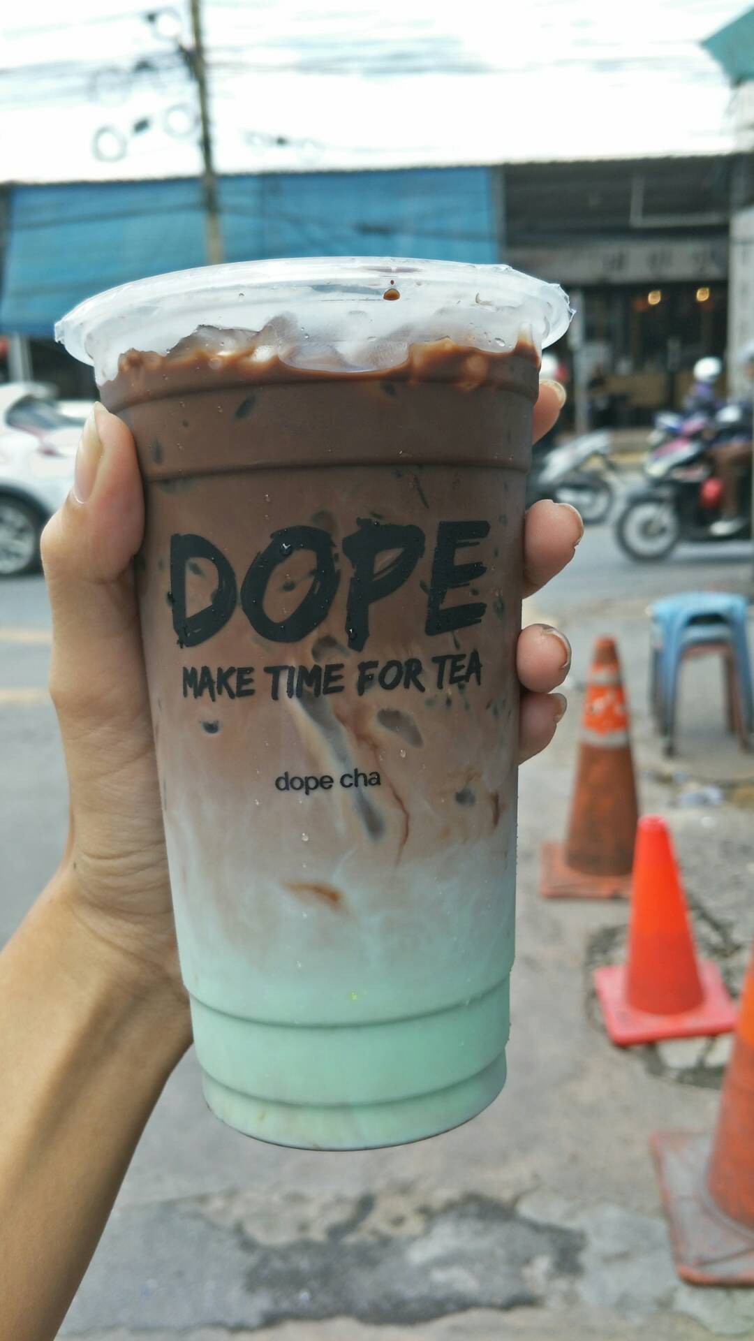รีวิว Dope Cha รามคำแหง24 - ของในรูปดูน่ากินนะ แต่รสชาติไม่อร่อย