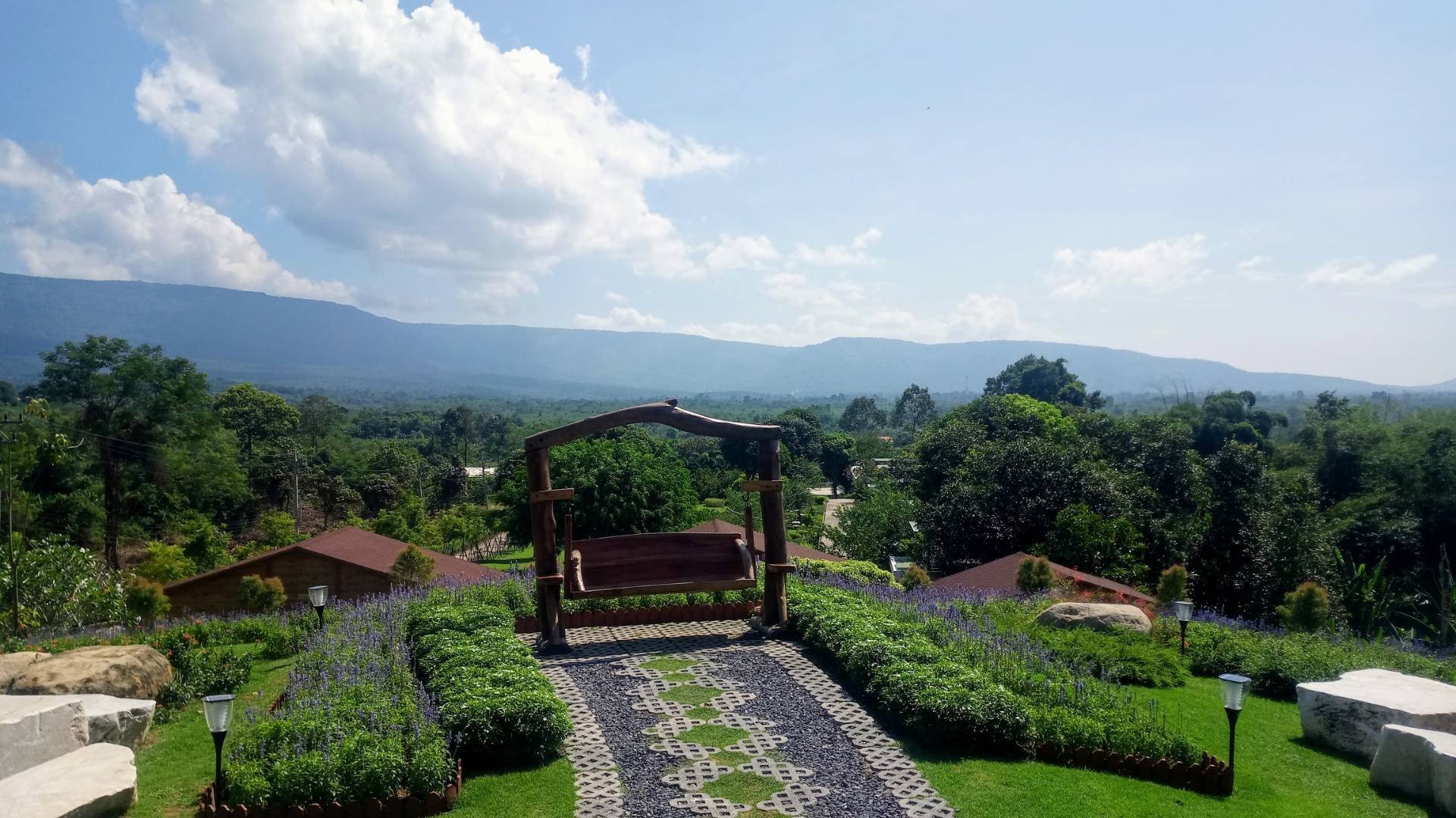 รีวิว Ravin Home Cafe ราวินโฮมคาเฟ่ - วิวสวยมาก บริการดี มานครนายกห้าม ...