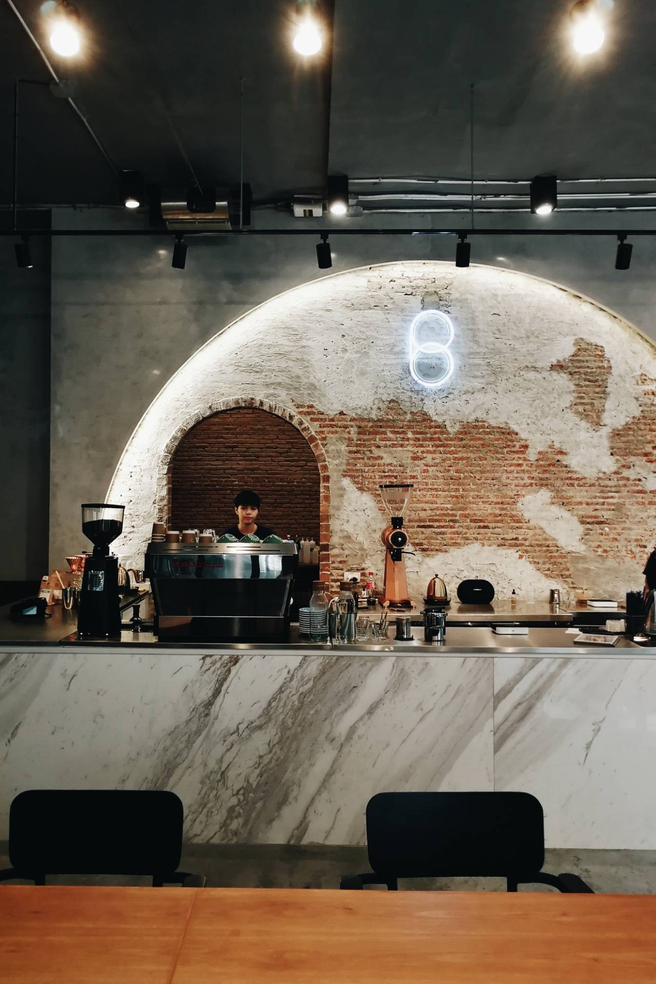 รีวิว Blend Cafe - ร้านสวย แดดดี กาแฟก็ดี