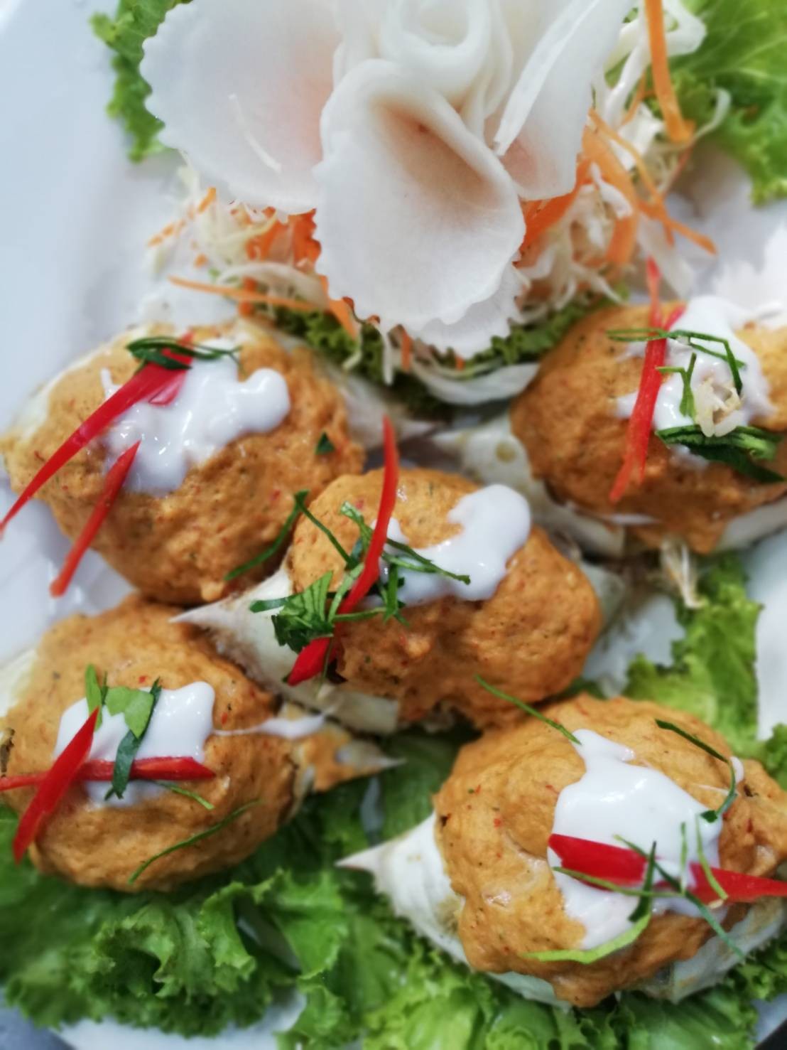 รีวิว Tanya Restaurant - วันนี้คนเยอะมากเลย ที่จอดรถถึงกับแน่นถนัดไปเลย ...