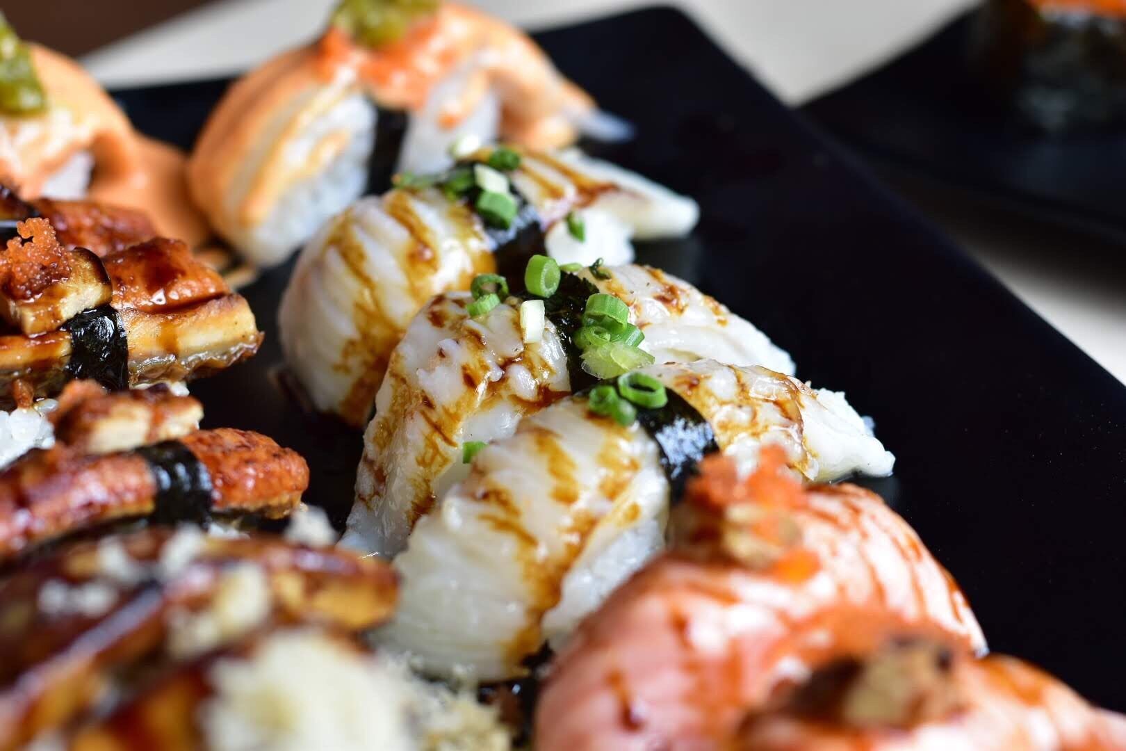 รูป Tenjo Sushi & Yakiniku Premium Buffet Gateway Ekamai