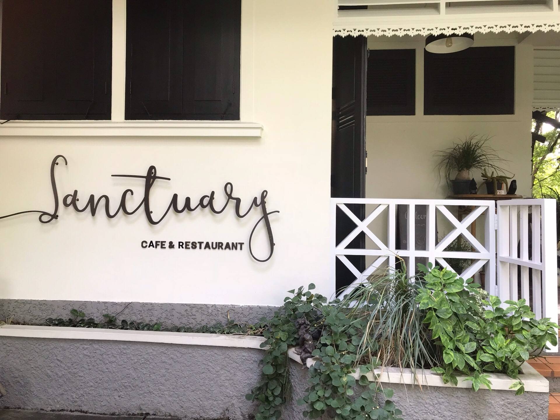รีวิว Sanctuary Cafe & Restaurant ปากน้ำ ซอยการประปา - บรรยากาศดี สมคำ ...