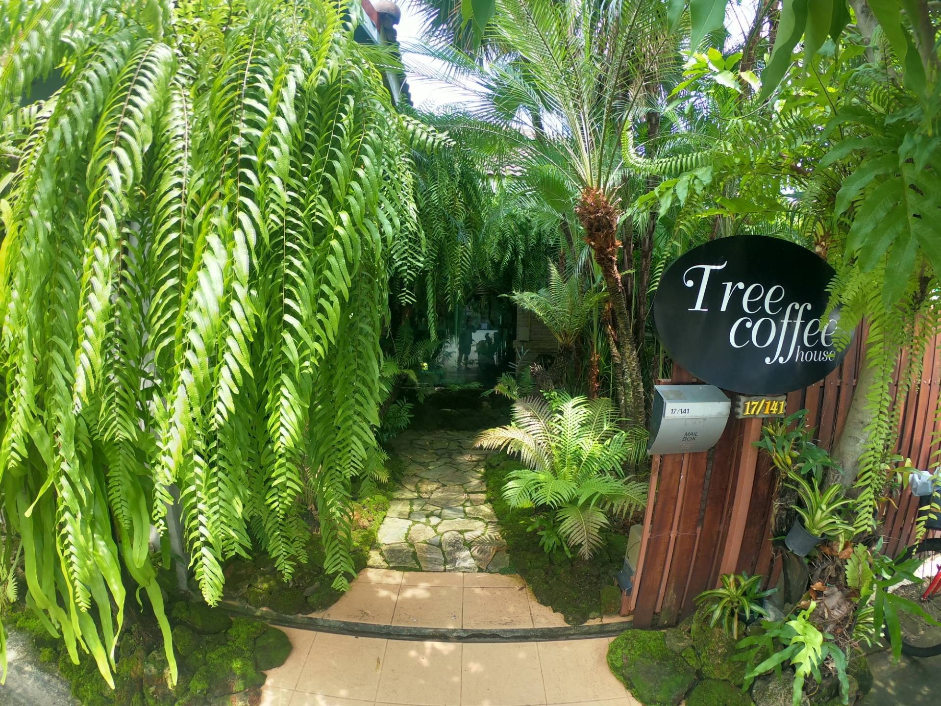 Tree Coffee House - สั่งอาหารเดลิเวอรี | Wongnai x LINE MAN