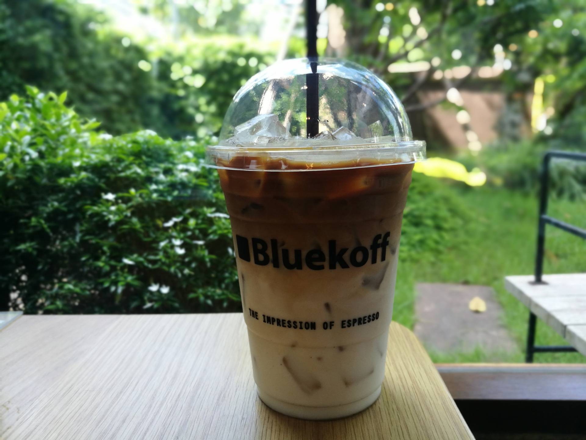 รีวิว Bluekoff Udon - บรรยากาศดี กาแฟดี ร้านน่านั่ง