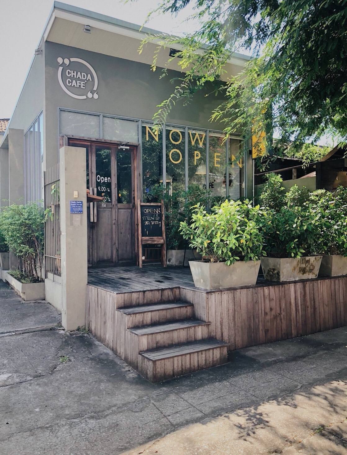 รีวิว Chada Cafe' อุดรธานี - เค้กฟิน เครื่องดื่มชิก