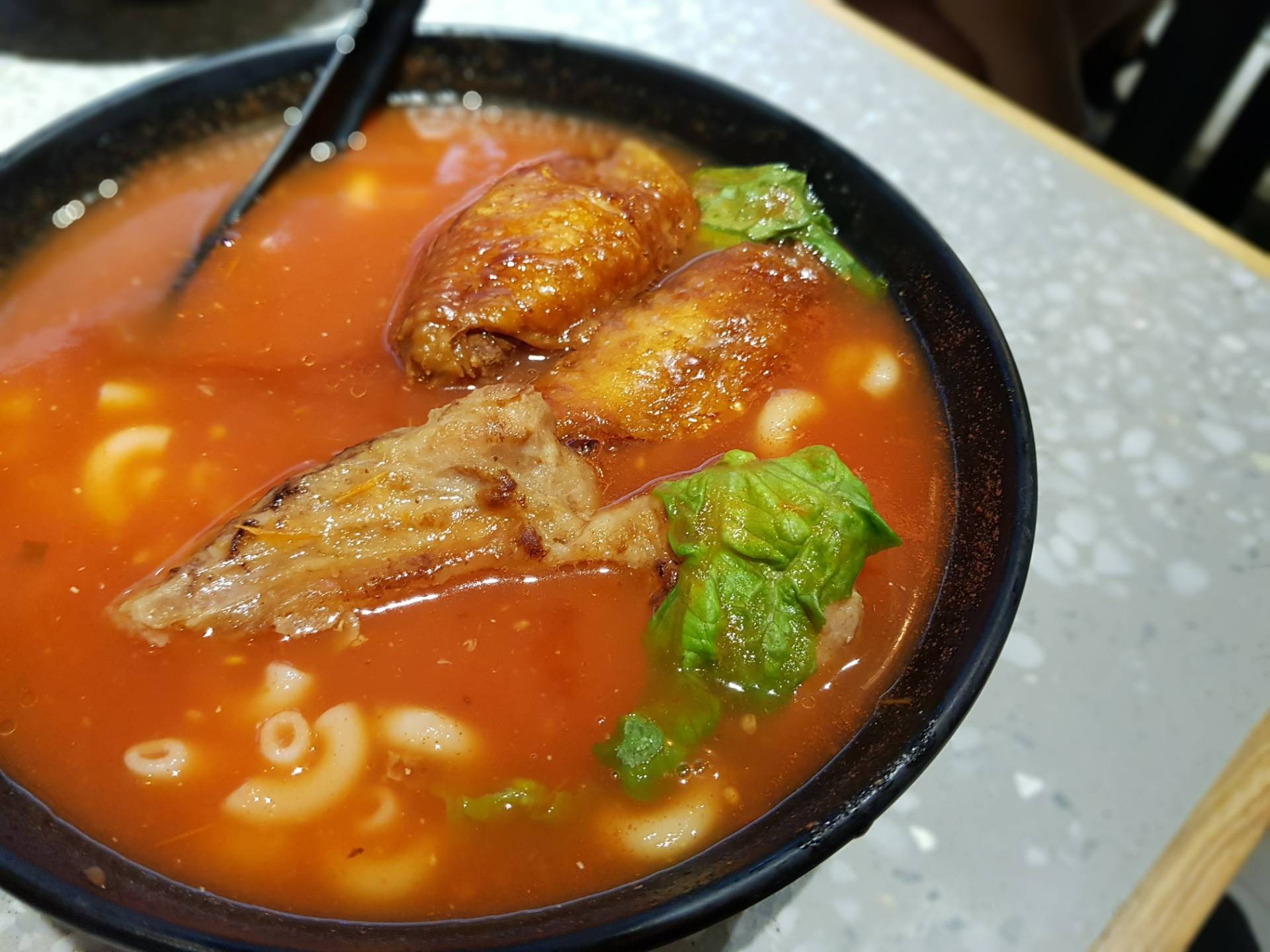 รีวิว Mrs Tang Cafe - คนเยอะ รสพอได้