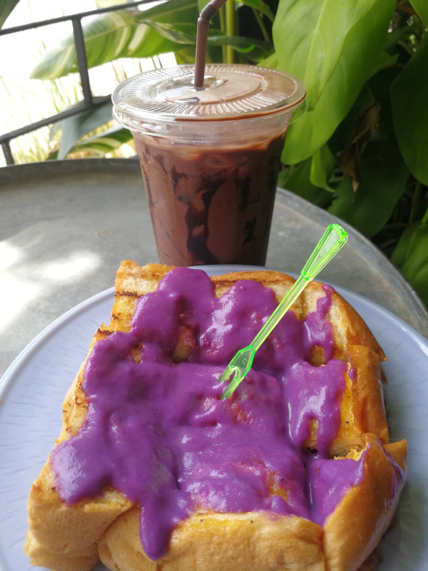 รีวิว Floriva Cafe. - จิบกาแฟริมน้ำ ดีนะ ไม่แพง - Wongnai