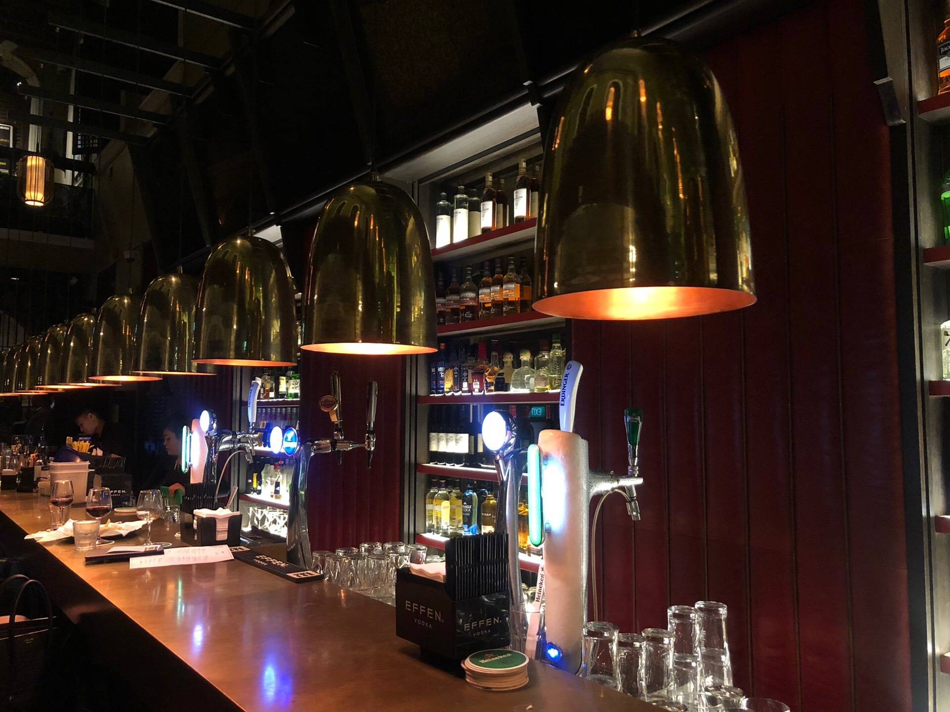 ร้าน Alley Bar | รีวิวร้านอาหาร