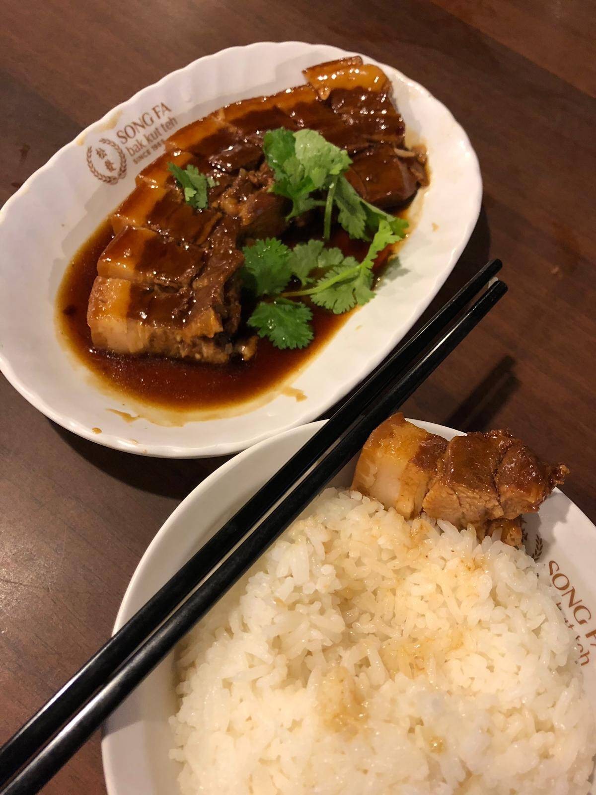 รีวิว Song Fa bakkuteh Chinatown Point - Good pork rice