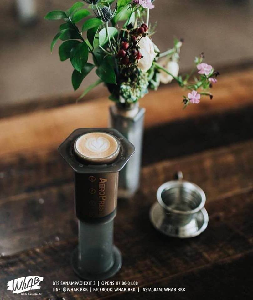 รีวิว WhAB - ร้านดี ดนตรีเพราะ บรรยากาศดี ใกล้ bts สะดวกสุดๆ - Wongnai