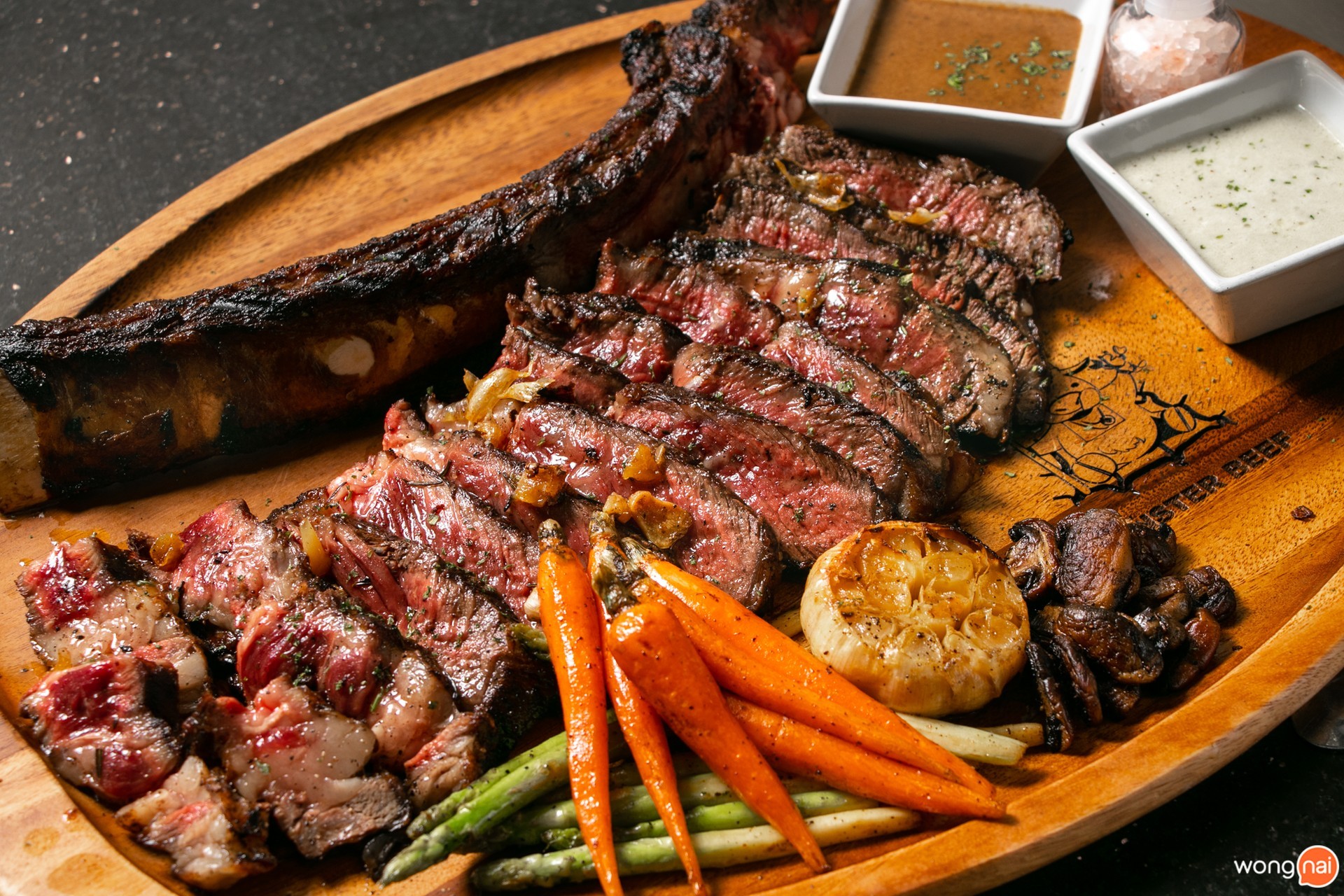 Monster Beef ร้านบุฟเฟ่ต์ปิ้งย่าง เสิร์ฟเมนูสเต๊กสุดพรีเมียม!