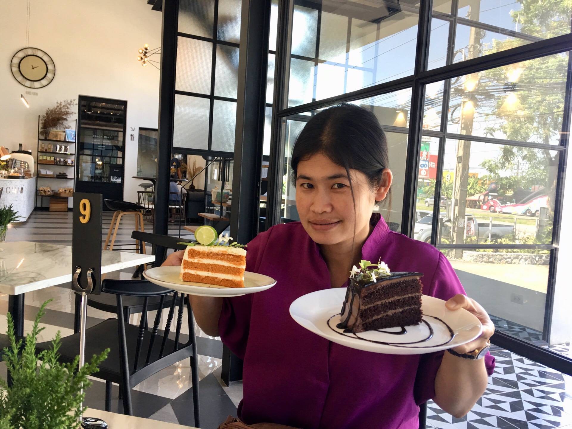 รีวิว Chim cafe ตรงข้ามโลตัสแกลง - ขนมน่ารัก น่าทาน