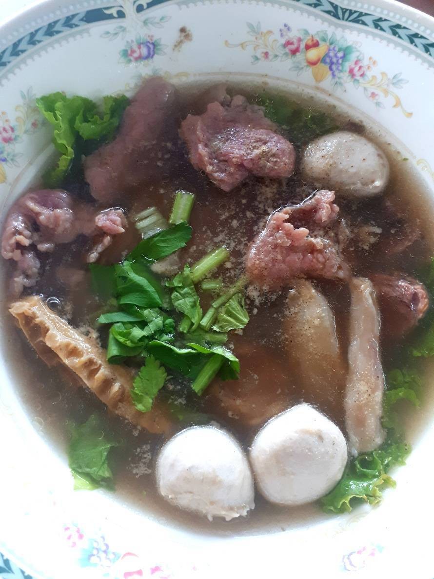 รีวิว เนื้อตุ๋นน้ำแดง 5 ดาว (สูตรน้ำจิ้มพริกไทยดำ) ท่าพระ - เกาเหลา ...