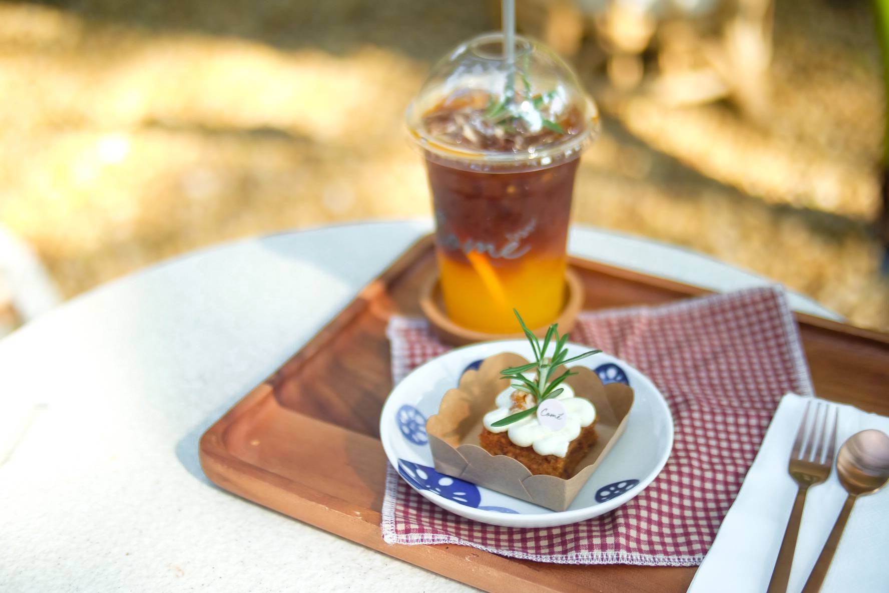 รีวิว Come Escape Cafe Come escape cafe - คาเฟ่โทนสีขาว ในราชพฤกษ์ ...