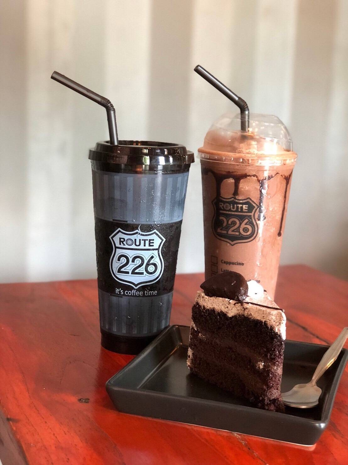 รีวิว Route 226 - กาแฟอร่อย บรรยากาศดี