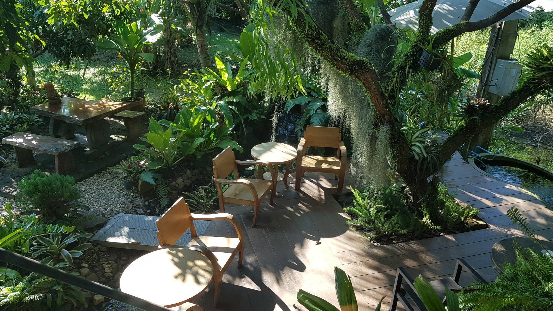 รีวิว ท่าจักร 45 Coffee - ร้านสวยงาม ไอศครีมและกาแฟรสเลิศ