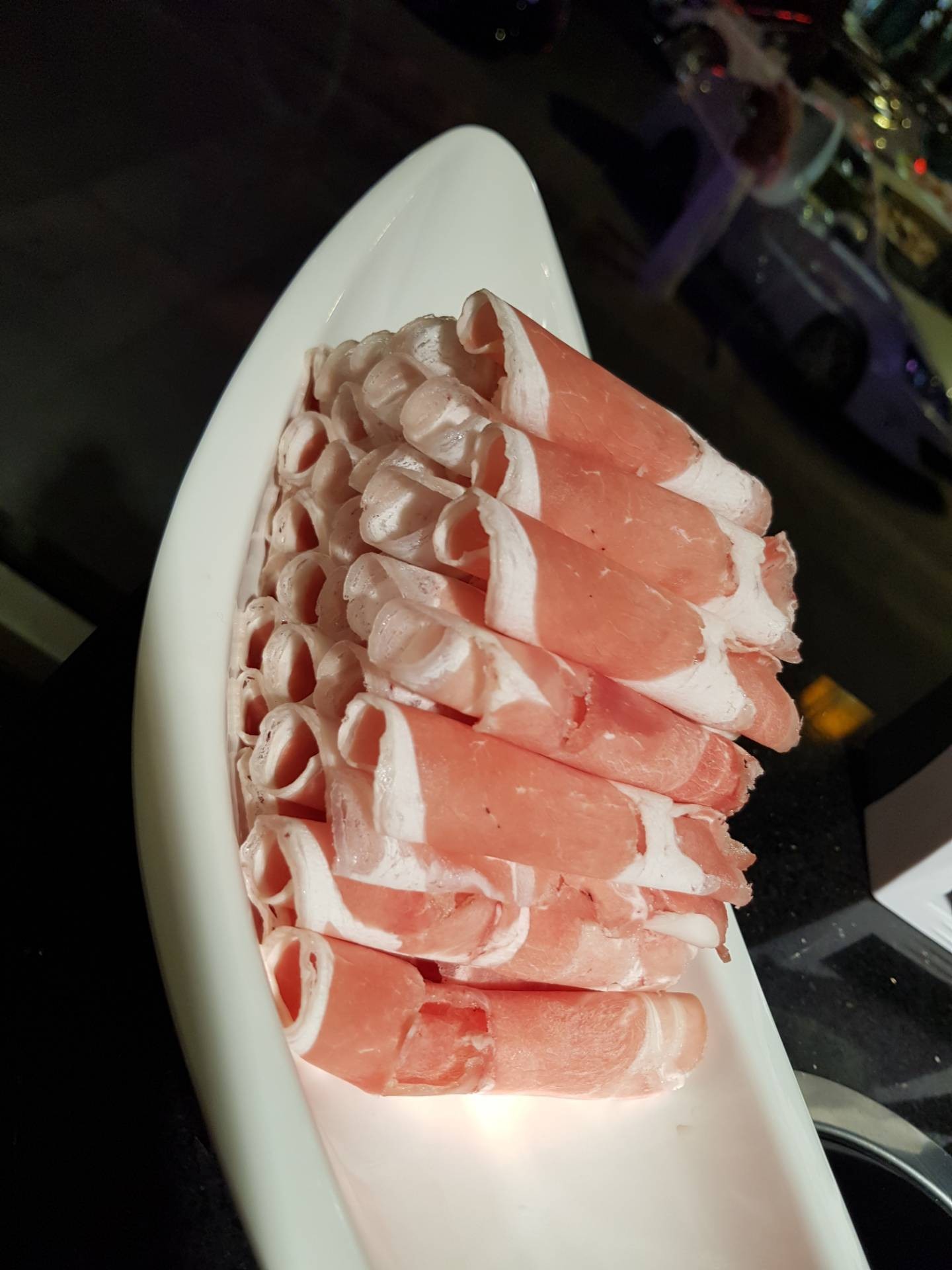 รีวิว Madaha Chafing Dish - หม้อไฟ อุ่นๆ กับอากาศติดลบ