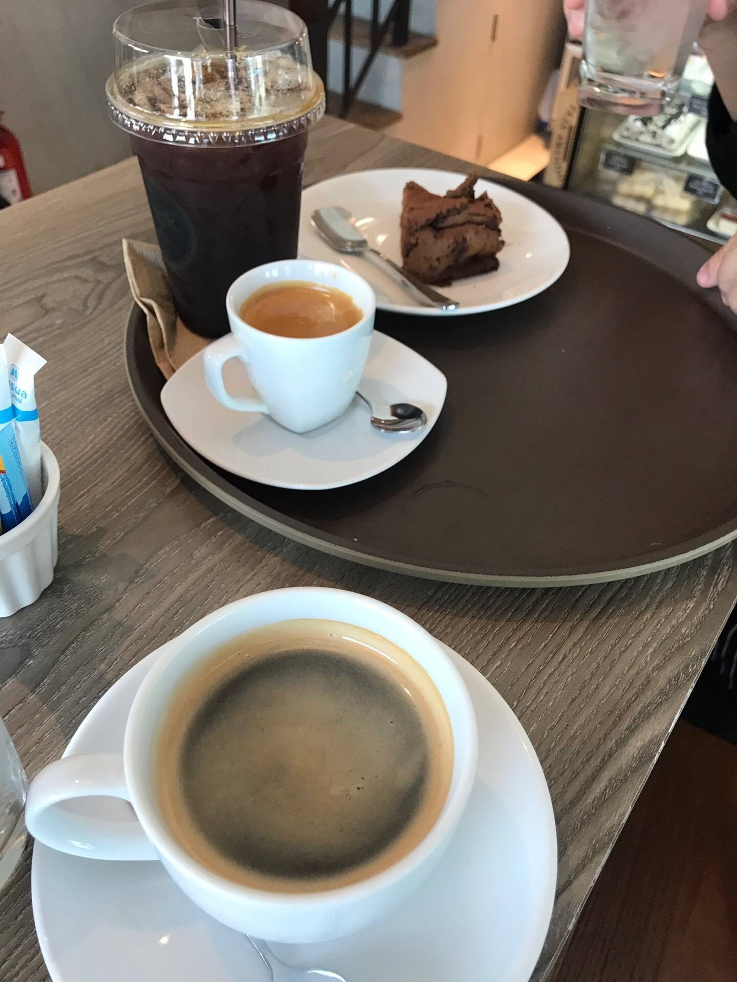 รีวิว Click Cafe' - เค็กอร่อยและมีห้องน้ำ