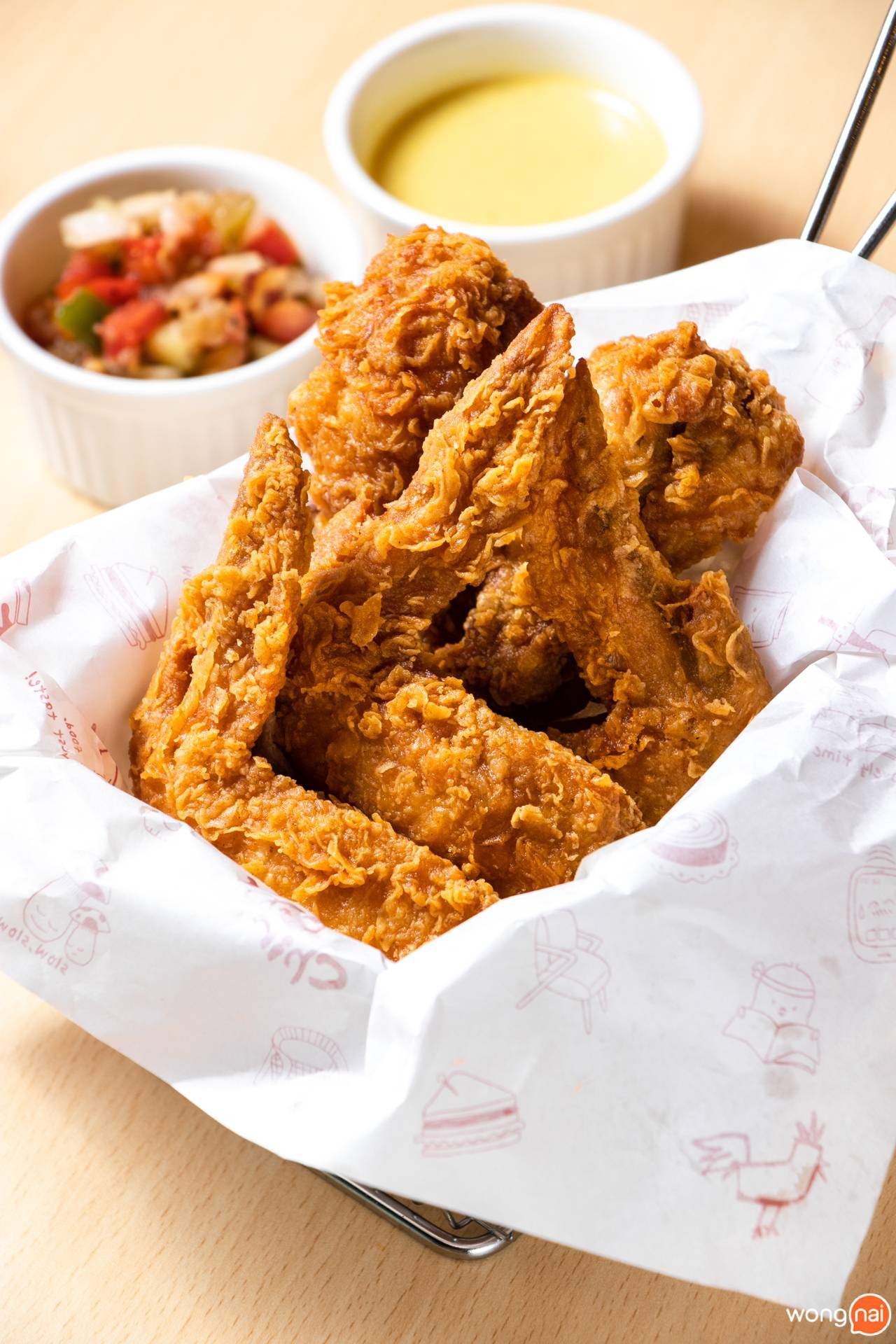 Chir Chir Fusion Chicken ร้านไก่ทอด สไตล์เกาหลีขนานแท้! - Wongnai