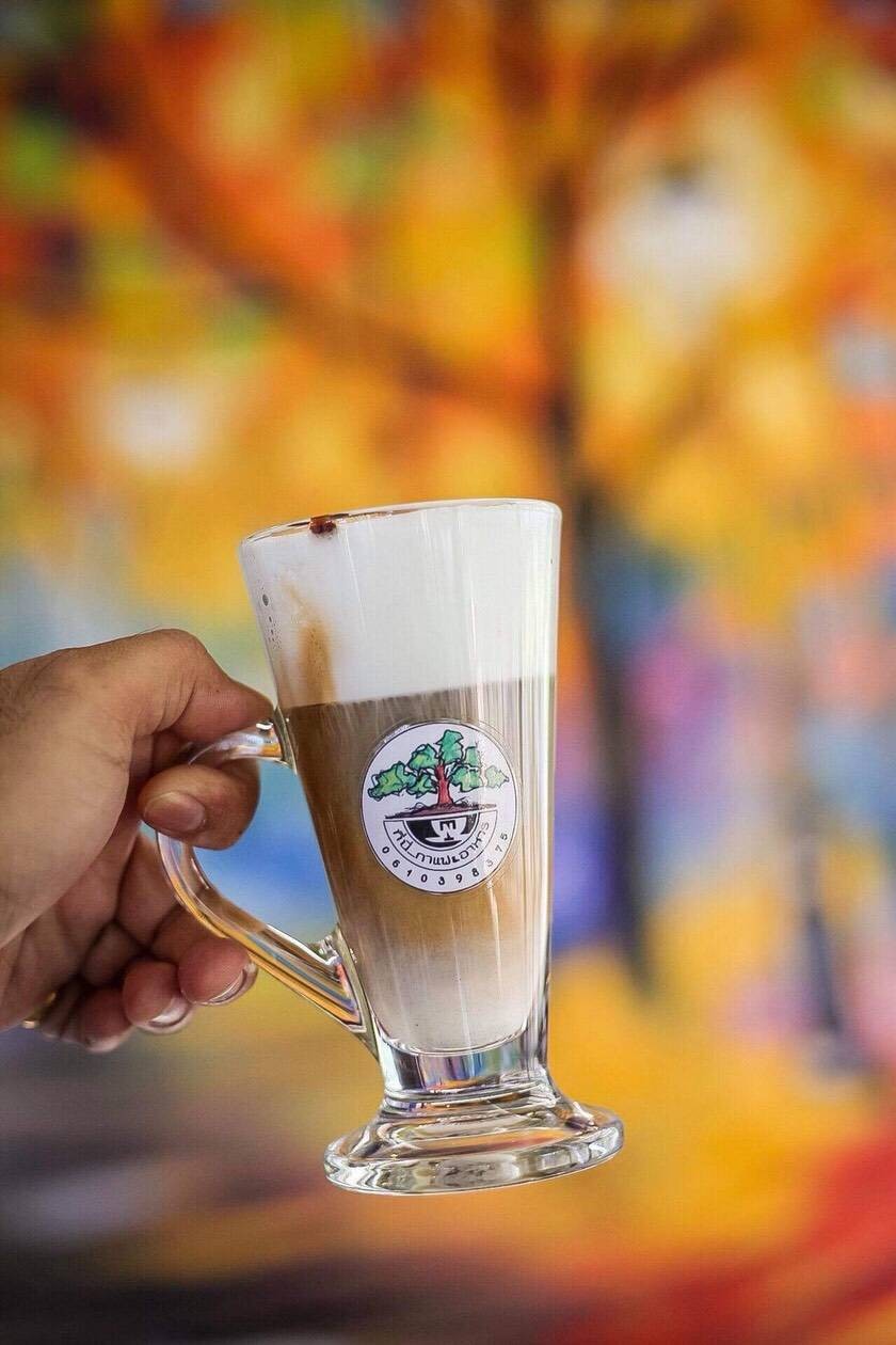 ร้าน Teenee-Coffee-Food หมู่บ้านนาทอง | รีวิวร้านอาหาร