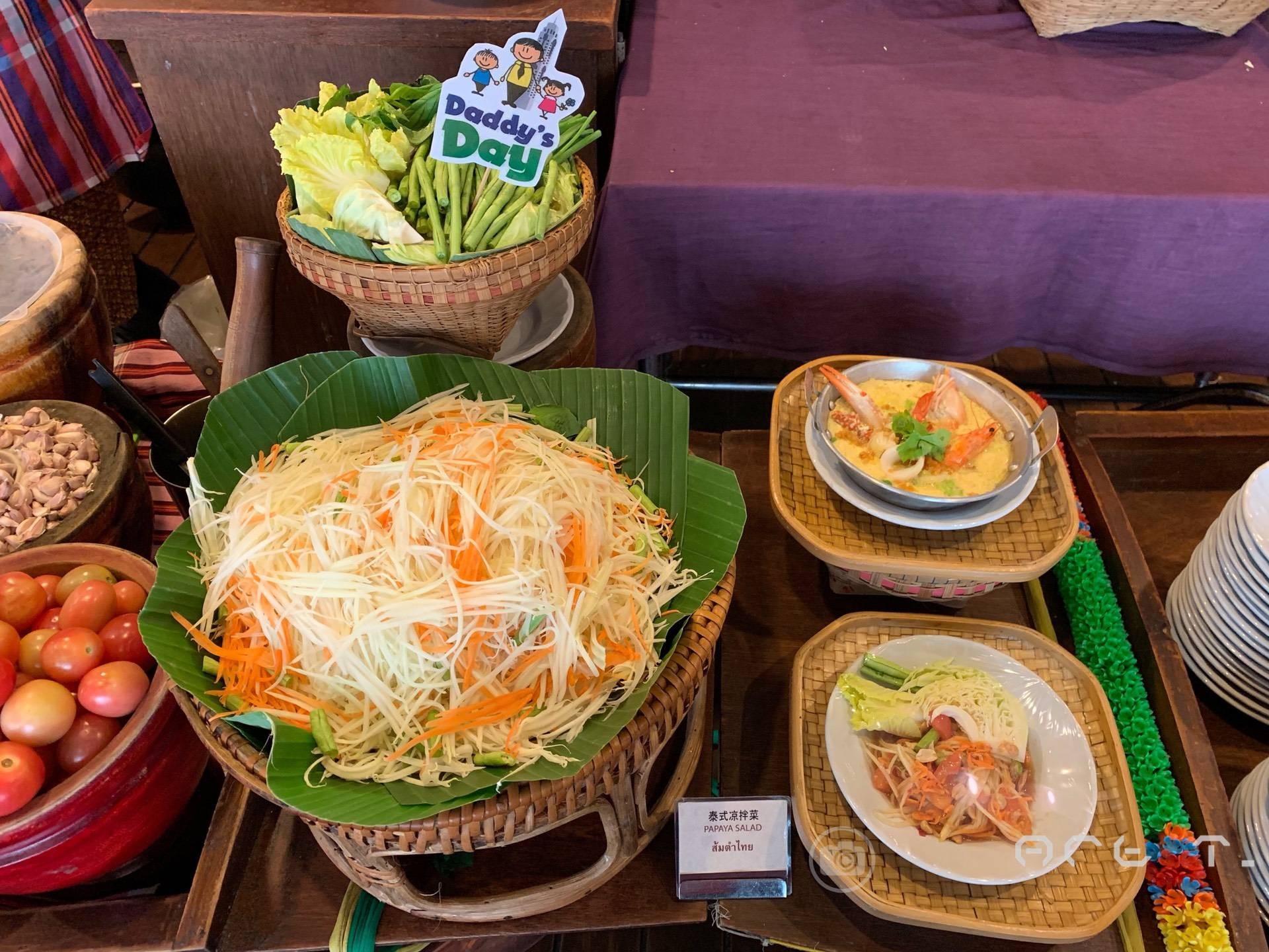 รูป Baiyoke Floating Market Baiyoke sky hotel ชั้น 75