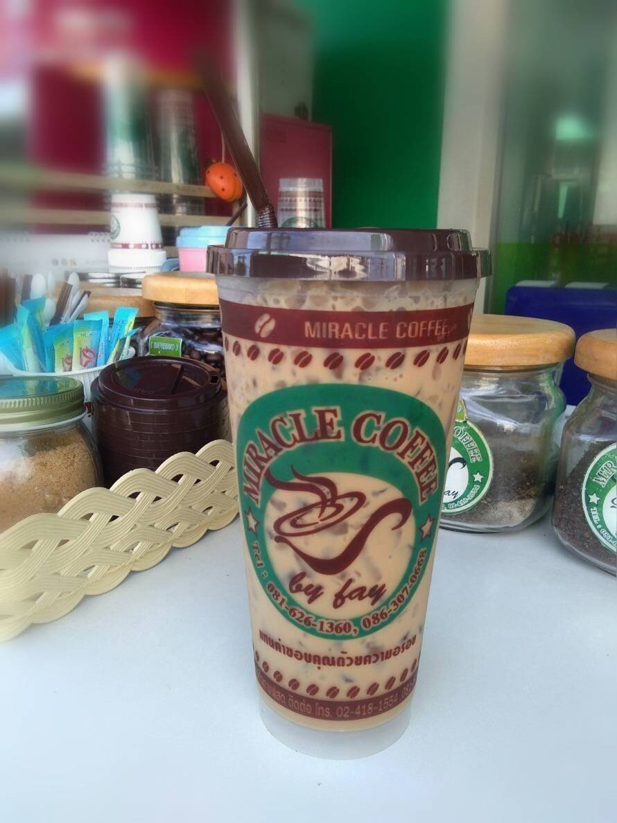 รีวิว Miracle Coffee สาขาหน้าโตัสตลาดประตูก้อม - เข้มข้นถึงรสกาแฟ ร้านนี้ไม่ผิดหวัง