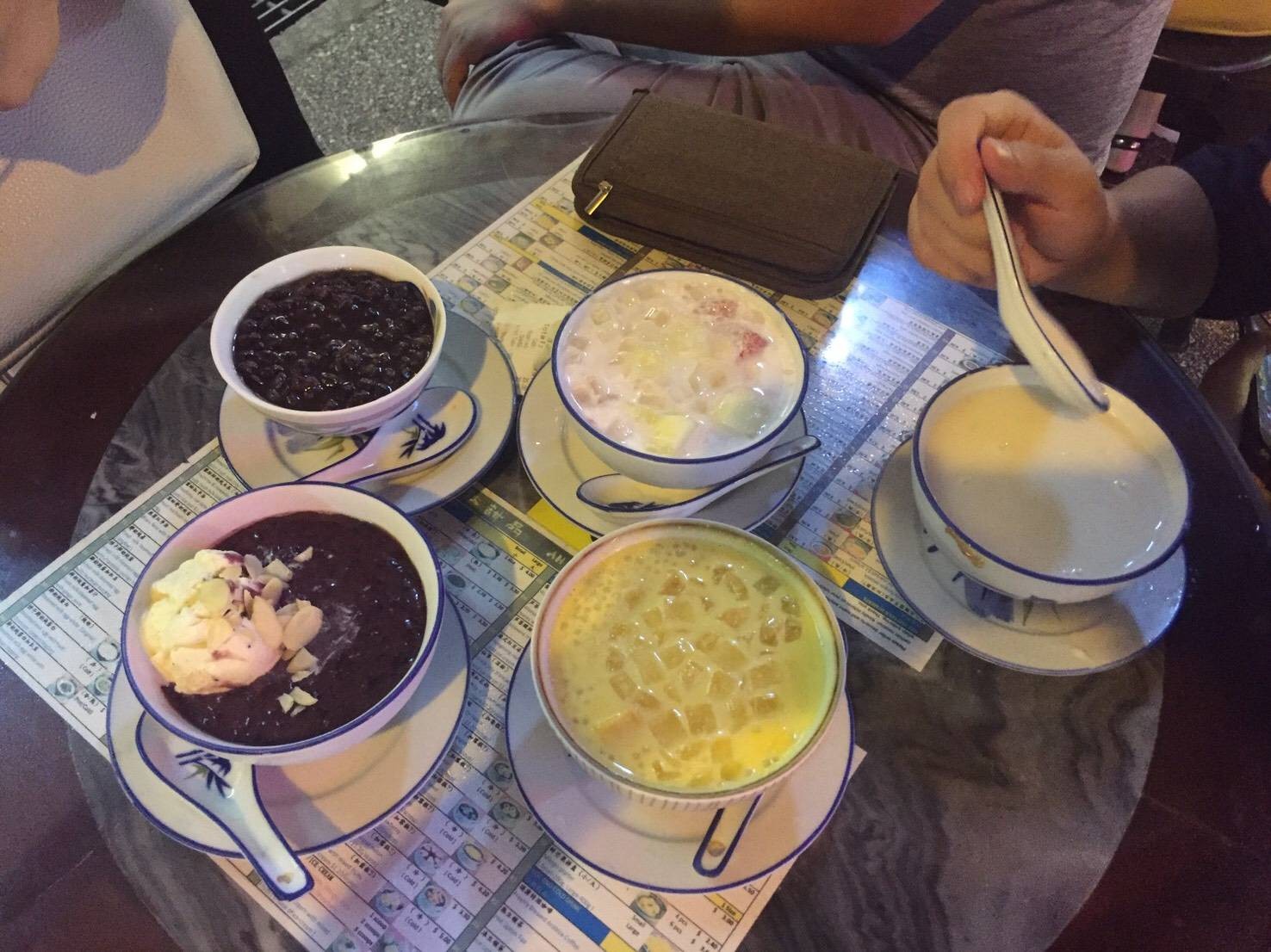 รีวิว Ah Chew Desserts - ขนมหวานย่าน Bugis