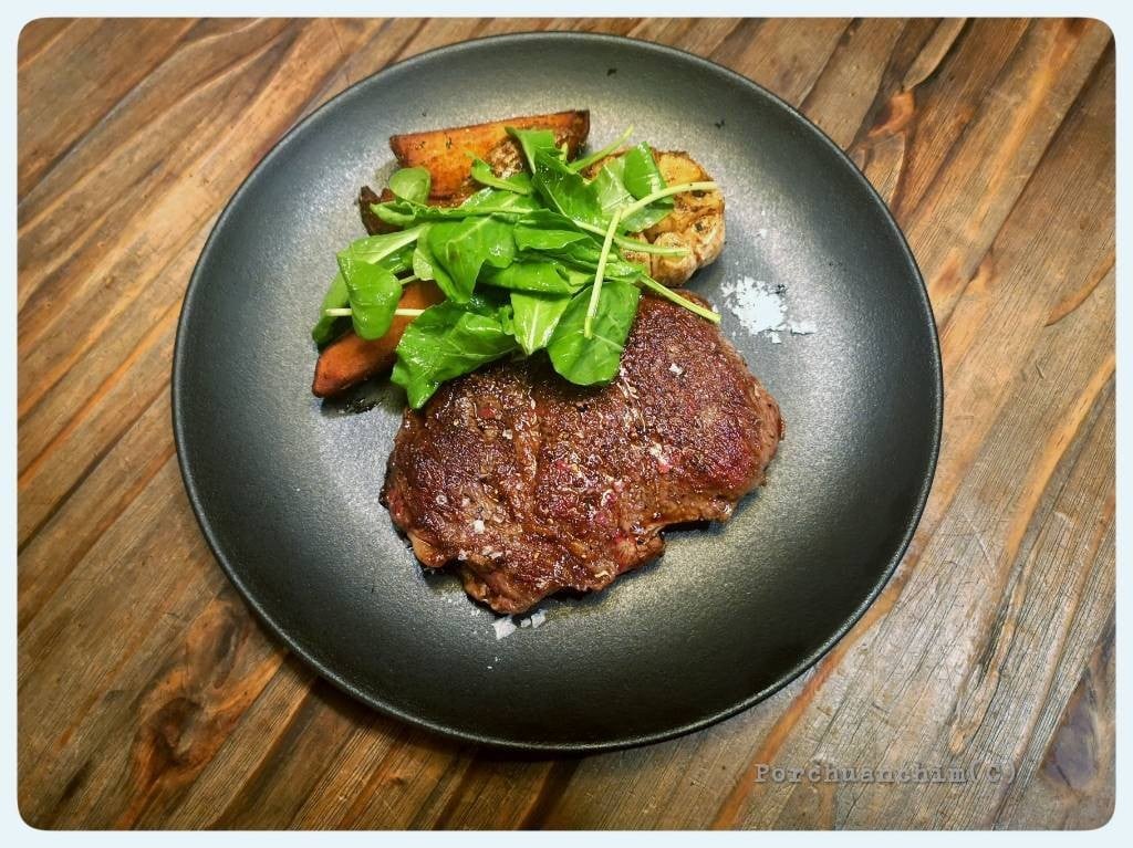 Rib Eyes ร้าน Lady Butcher - Wongnai