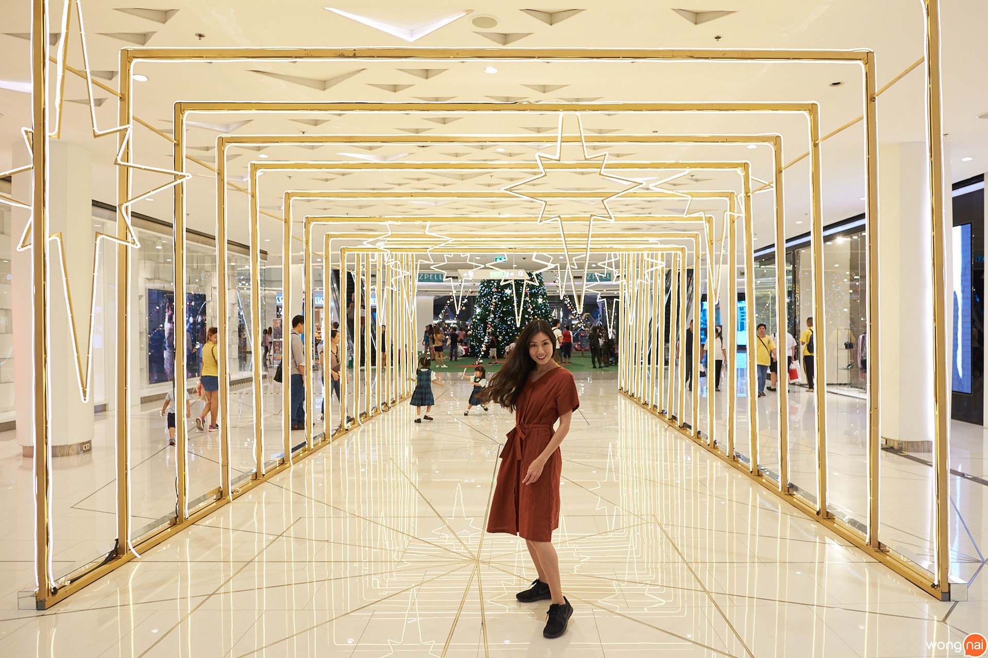 5 จุดถ่ายรูปคริสต์มาส หรู เริ่ด อลังฯ! ที่ Future Park & Zpell