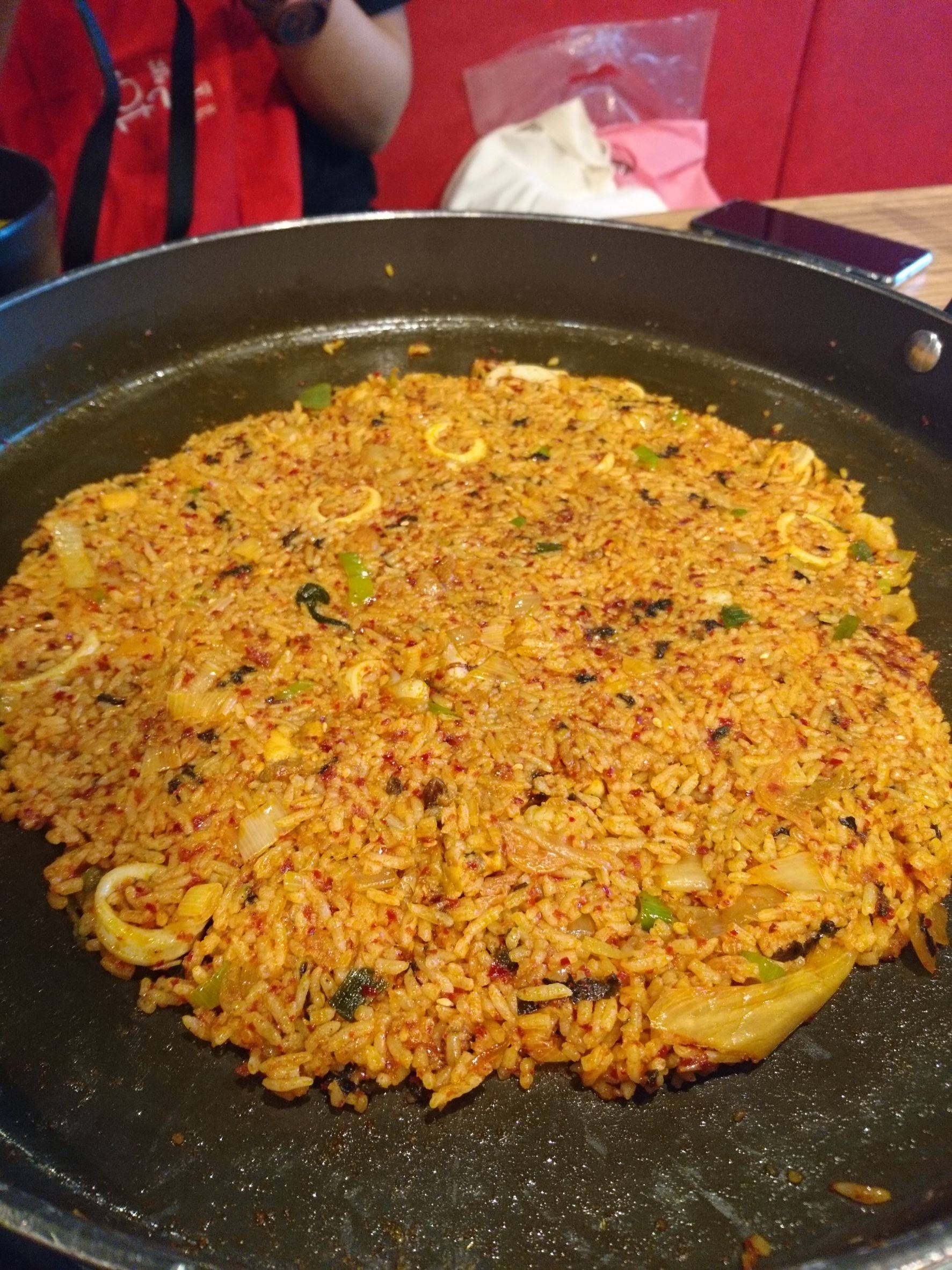 รีวิว Yoogane สยามสแควร์ - ร้านอาหารเกาหลีใจกลางสยามสแควร์ ร้านกว้าง ...