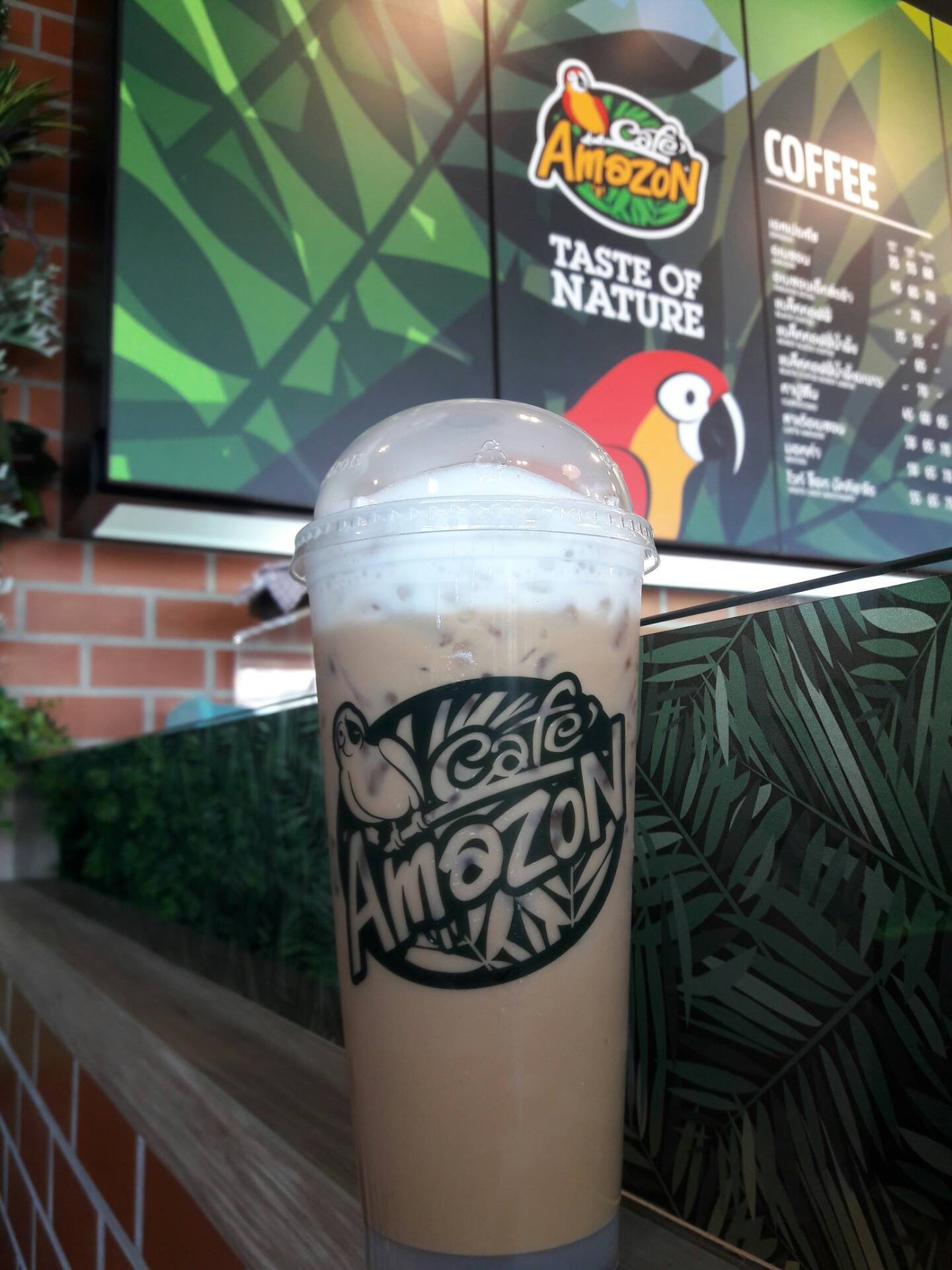รีวิว Café Amazon - SD2584 โรงแรมอู่ทอง - มากินกาแฟสาขาเปิดใหม่