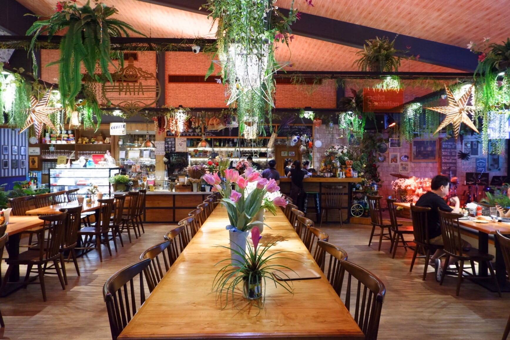 รีวิว PATA PLANTATION - ร้านนี้ช่วงใกล้ปีใหม่ น่าสนใจดีนะ - Wongnai