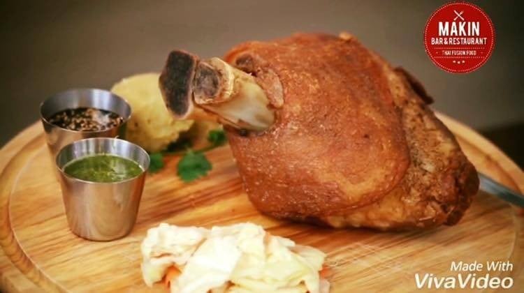 ขาหมูเยอรมัน • image ร้าน Makin Bar & Restaurant