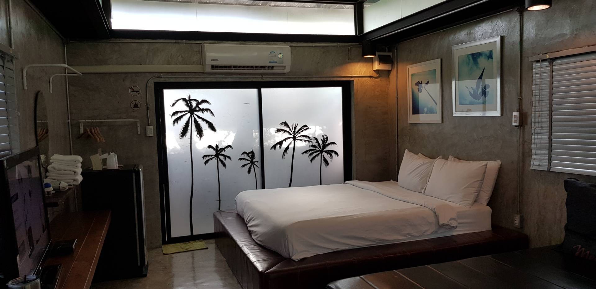 รูป มีนา วิลล่า