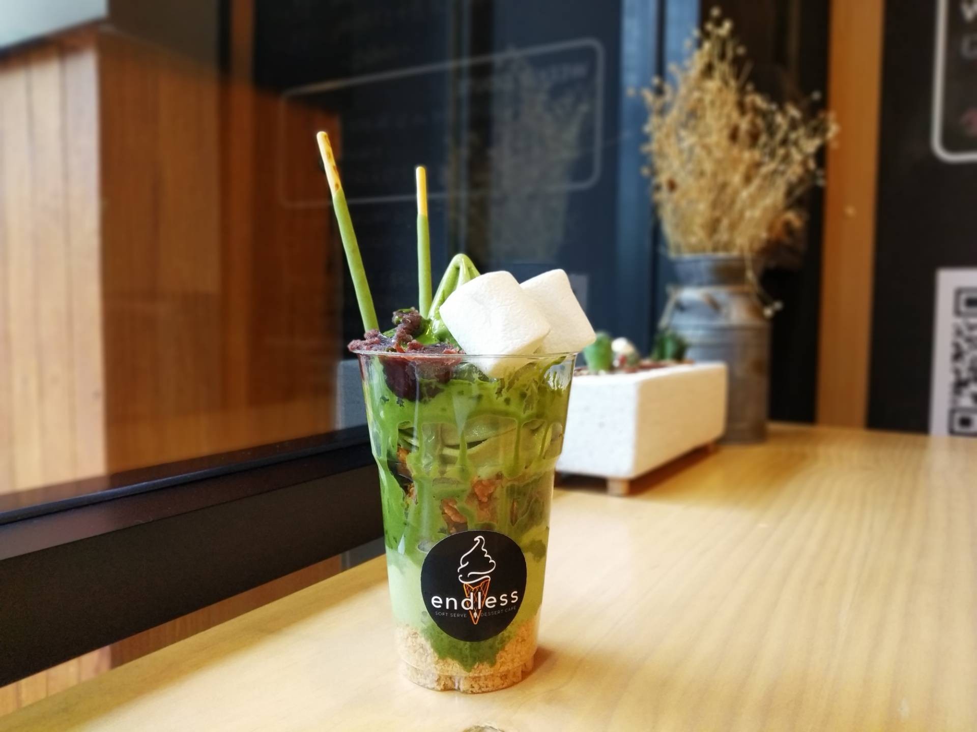 รีวิว Endless Soft Serve & Dessert Cafe หาดใหญ่ - ไอเลิฟยูโซมัทฉะ 🍦
