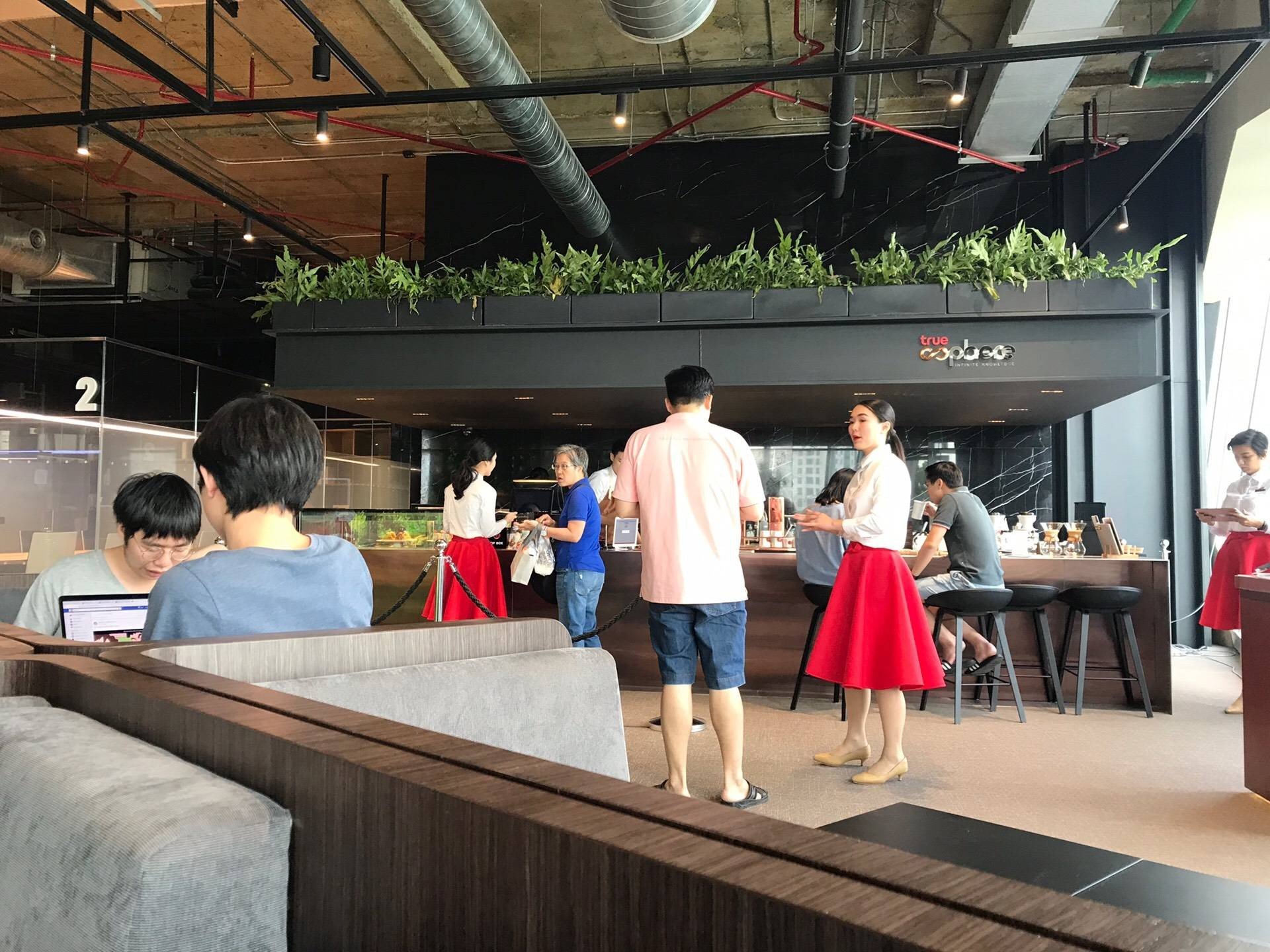 รีวิว True Sphere ICON Siam - ช็อปปิ้งเมื่อยก็มานั่งนี่กันนะ