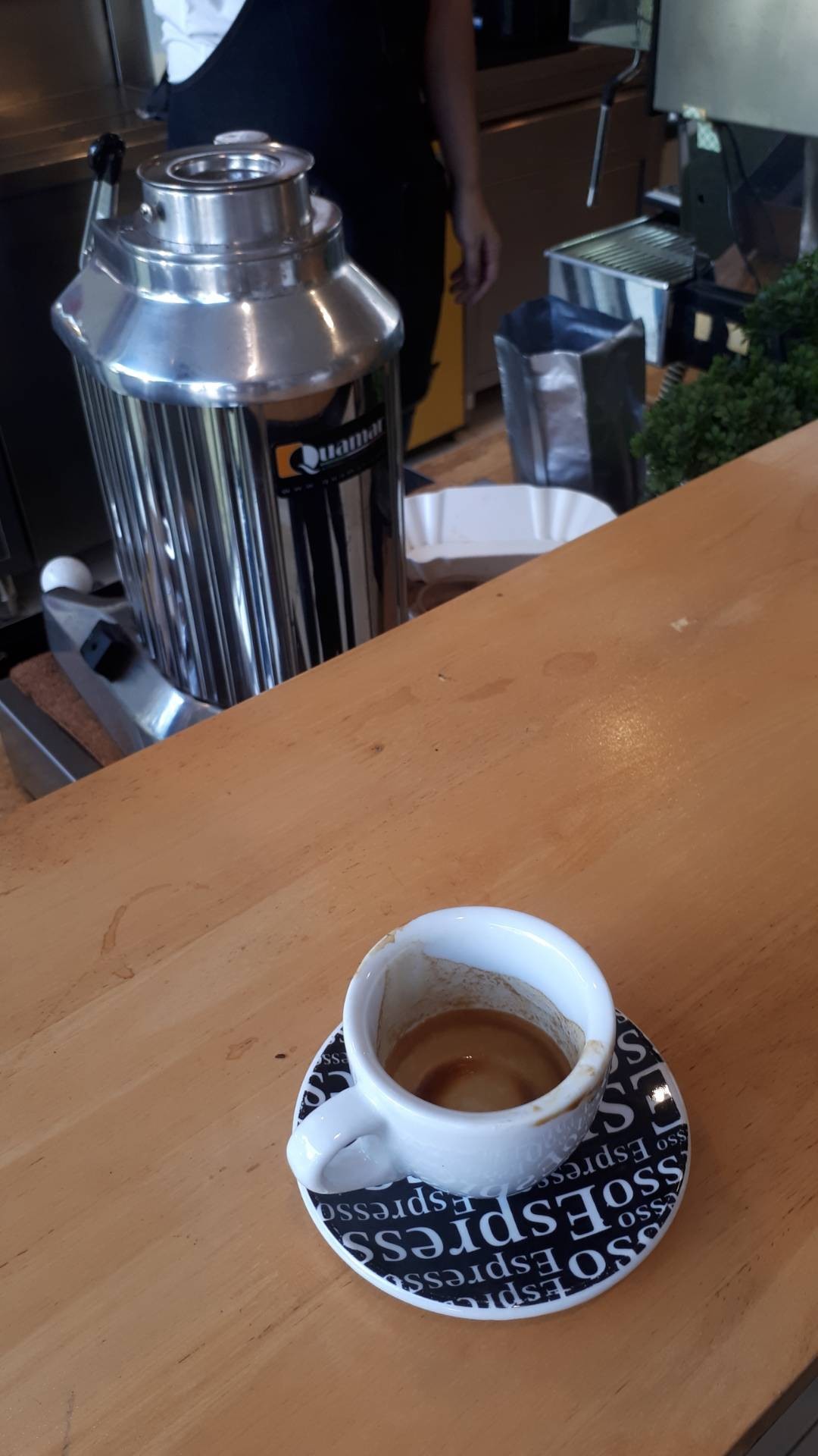 ร้าน Nl Coffee Trading Co.,led | รีวิวร้านอาหาร