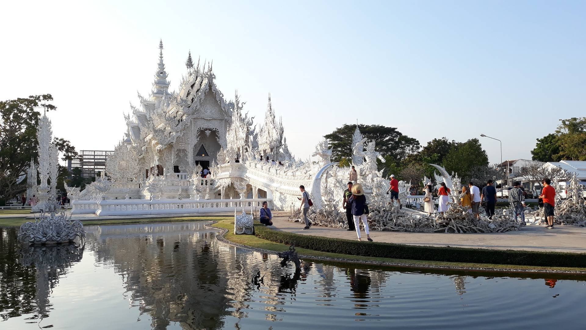 25 ที่เที่ยววัดสวยทั่วไทย ขอพรสิ่งดี ๆ พบเจอวิจิตรศิลป์ตระการตา