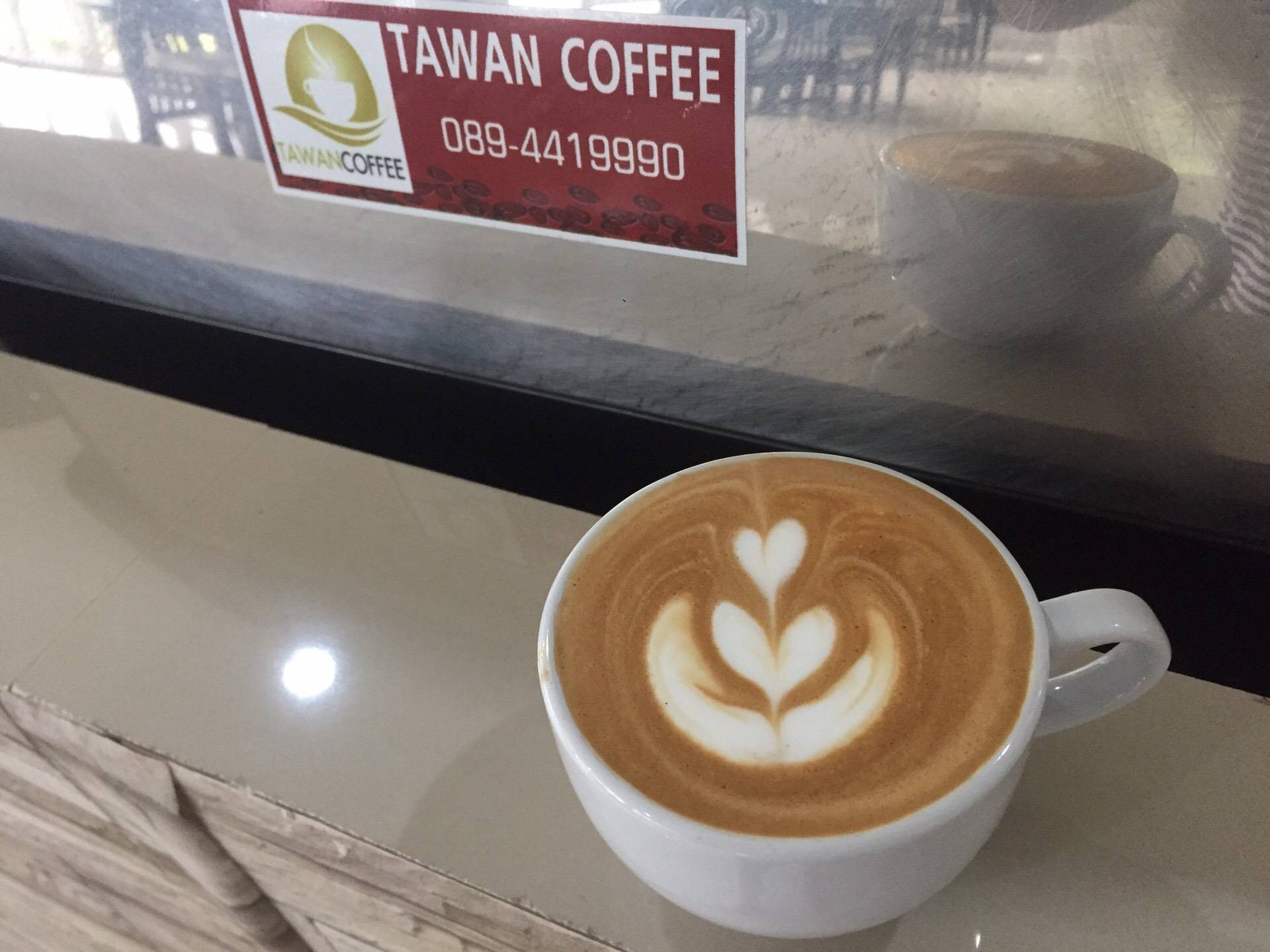 รีวิว Tawan Coffee - กาแฟหอมมาก อาหารราชาติดี บรรยากาศน่านั่งมากครับ