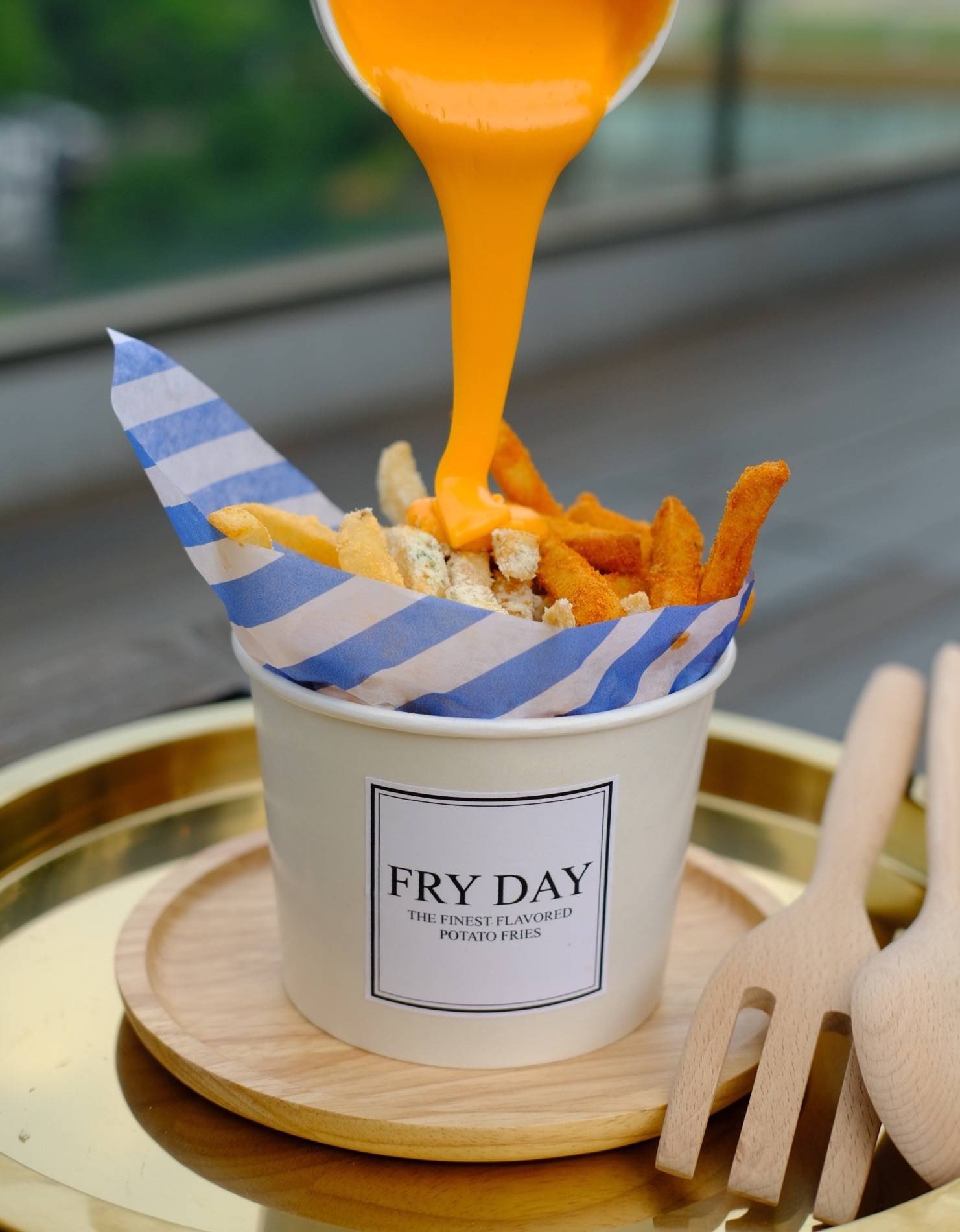 [รีวิว] ร้าน FRY DAY | เมนูแนะนำ รูปภาพ ราคา