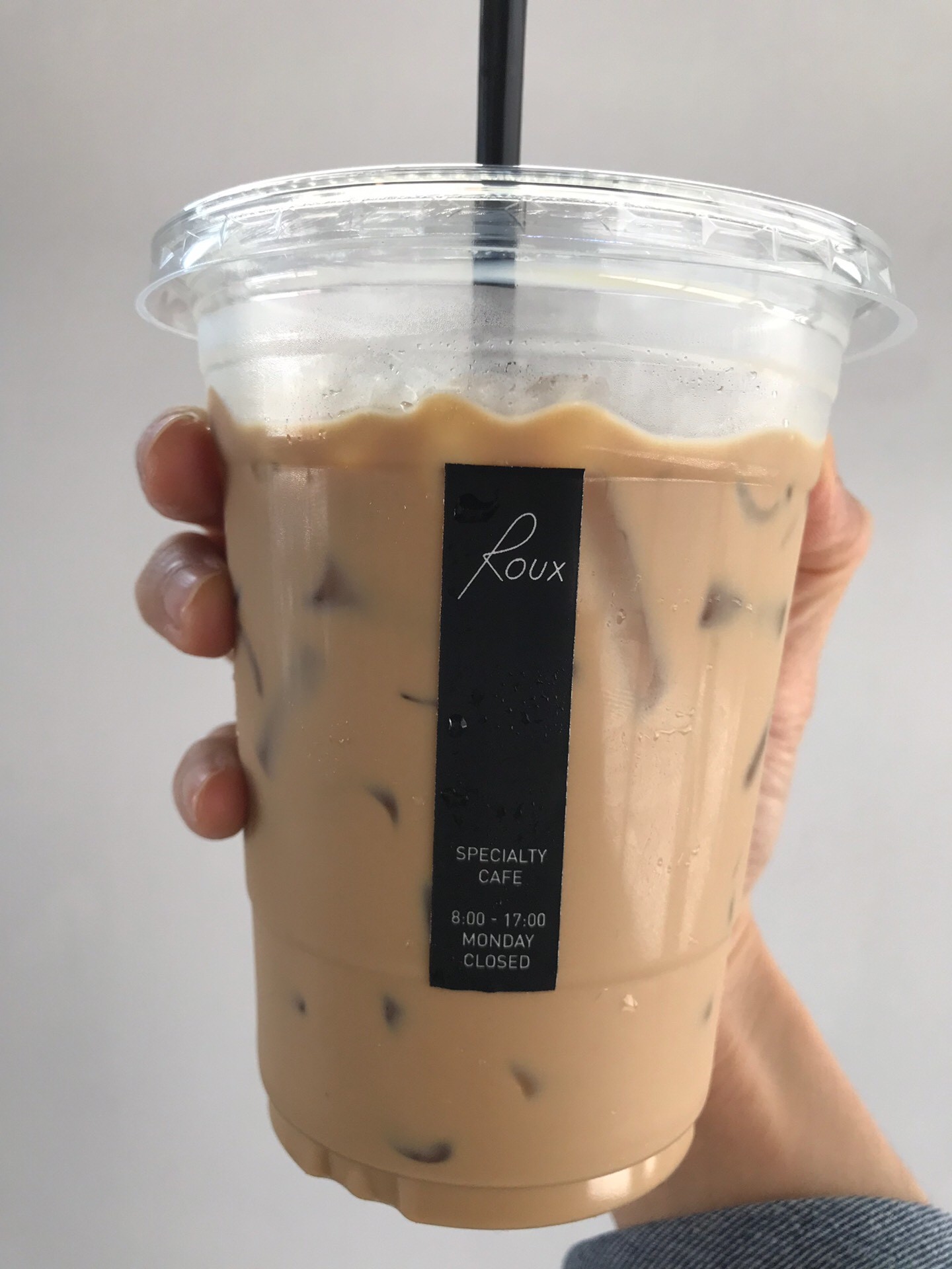 รีวิว Roux Cafe - black cocoaที่หลายคนติดใจ