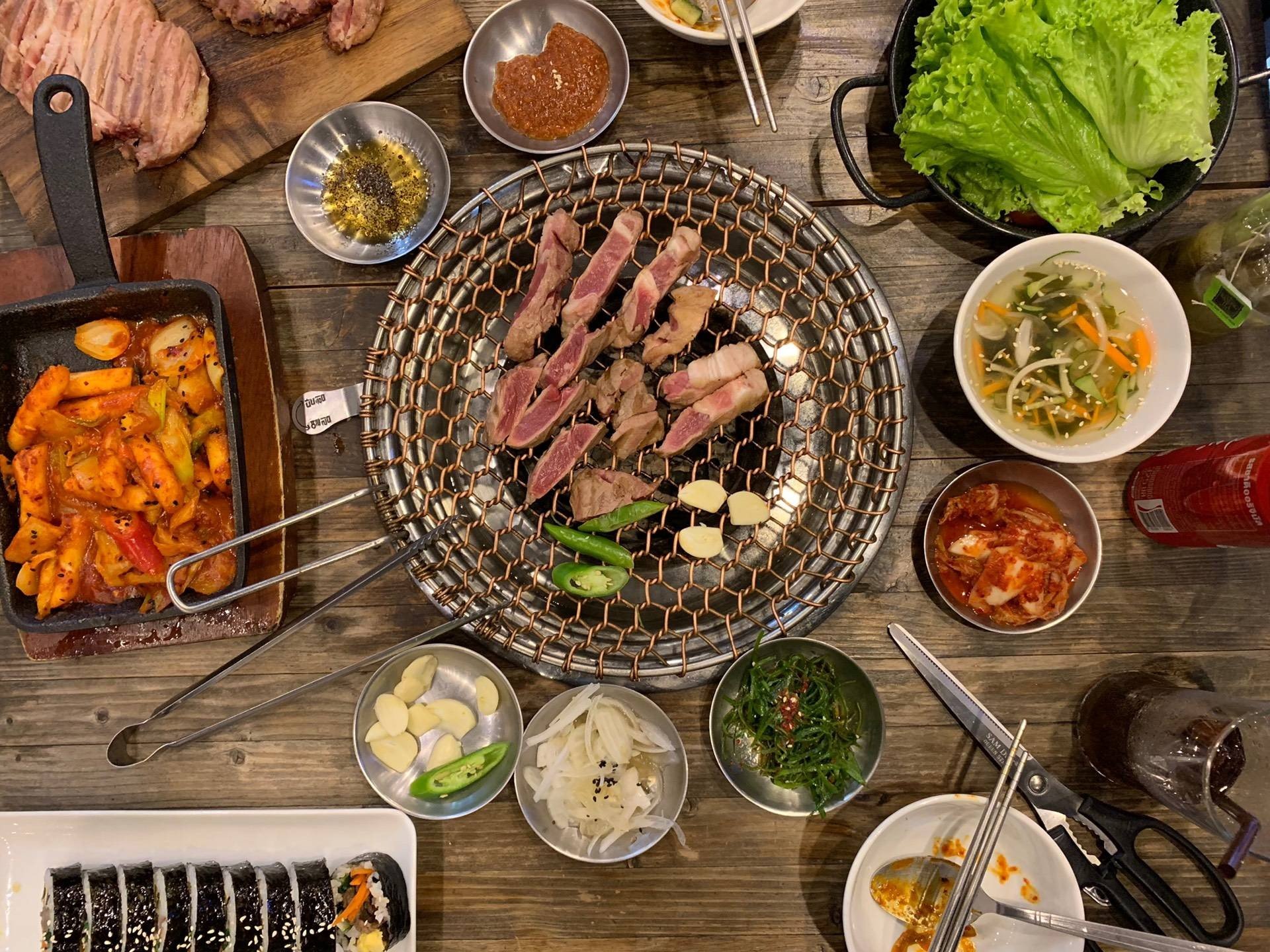 รีวิว KOBQ โคบีคิว - อร่อยเกินคาด เอาไปเลยห้าดาว บรรยากาศชิลสบายไม่ ...