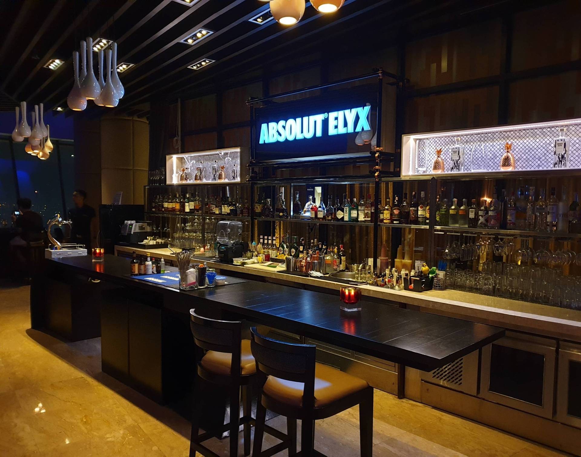 รูป Three Sixty Lounge Millennium Hilton Bangkok Hotel - Wongnai