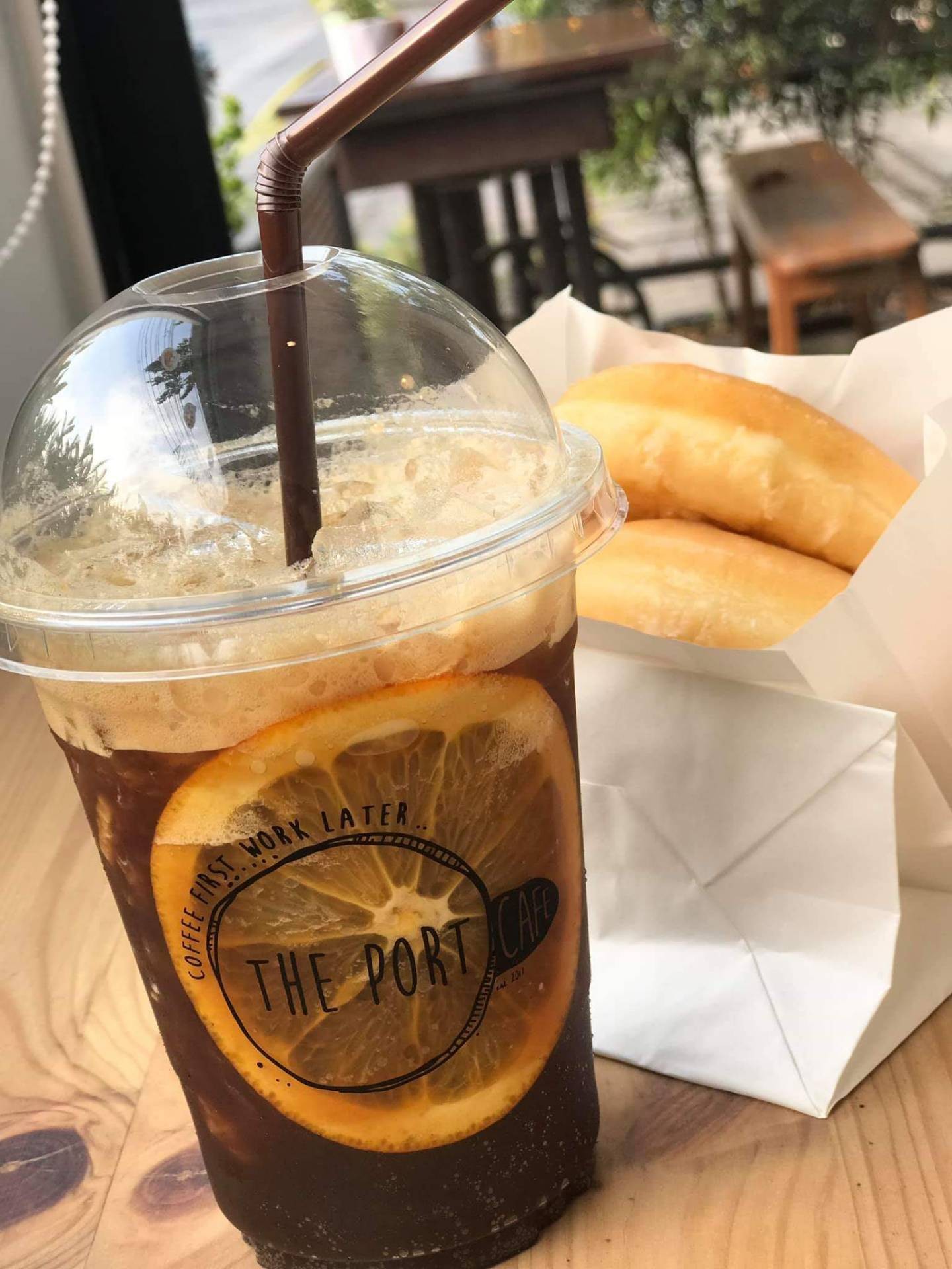 รีวิว The Port Cafe' - ร้านสวย บรรยากาศดี