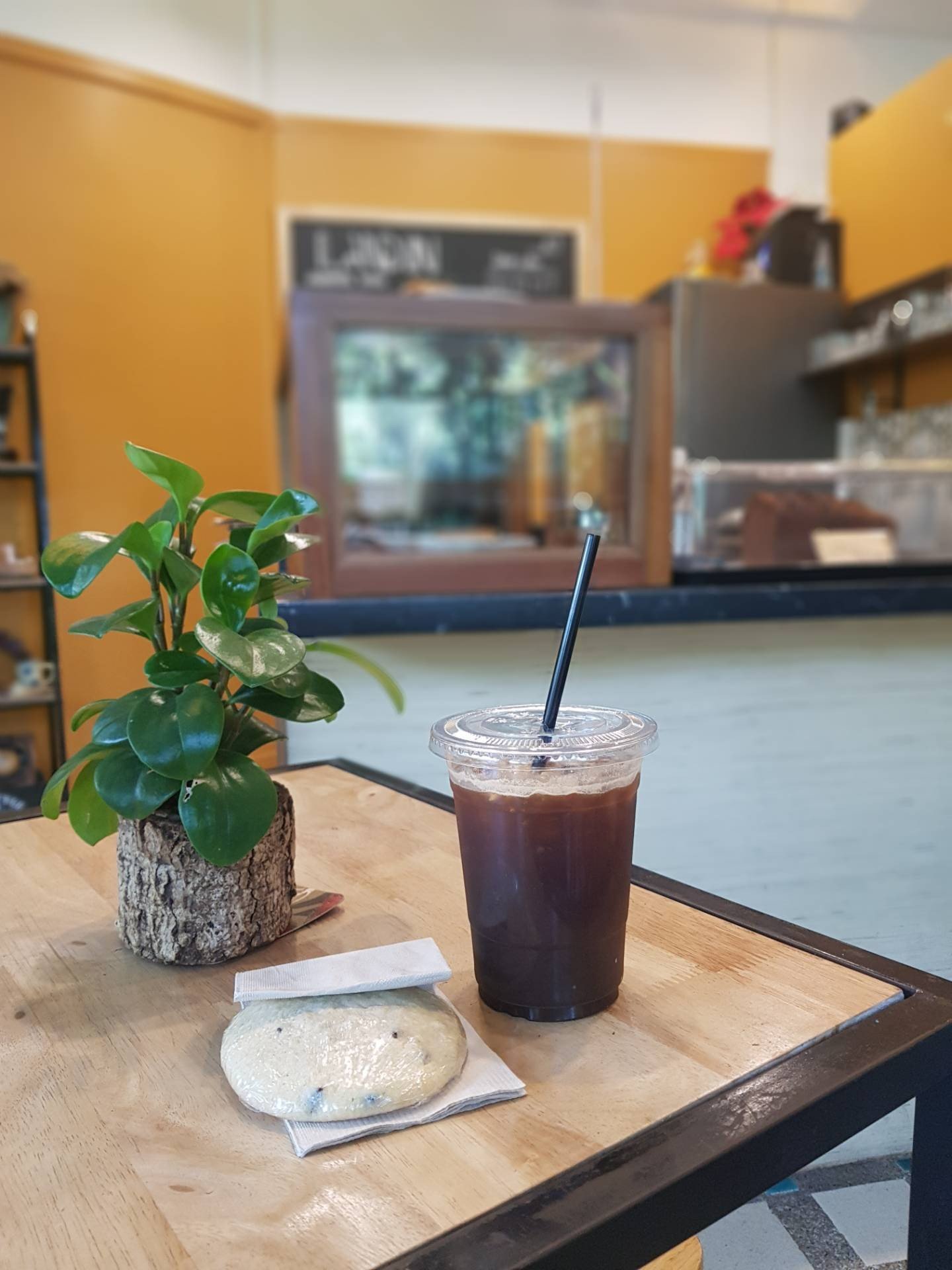 รีวิว LANDIN COFFEE - กาแฟใช้ได้นะคะ