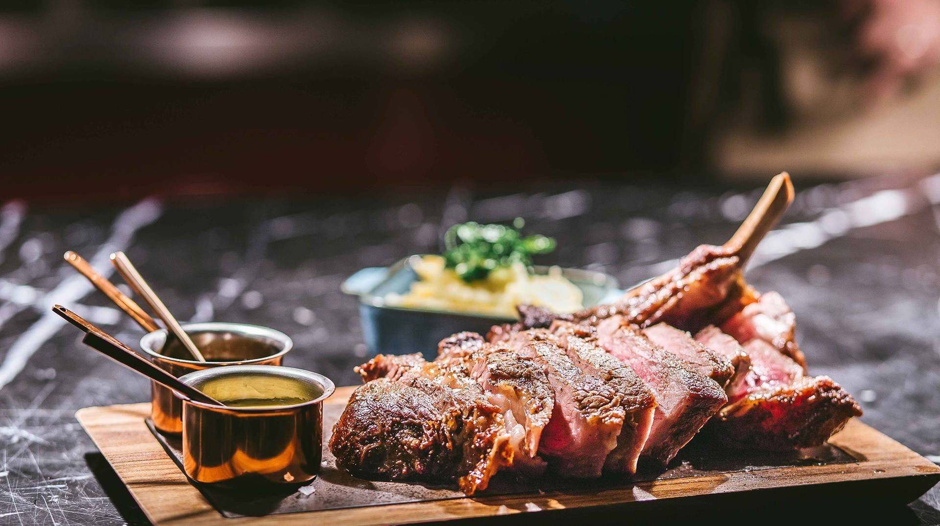 ร้าน BELGA Rooftop Bar & Brasserie | รีวิวร้านอาหาร